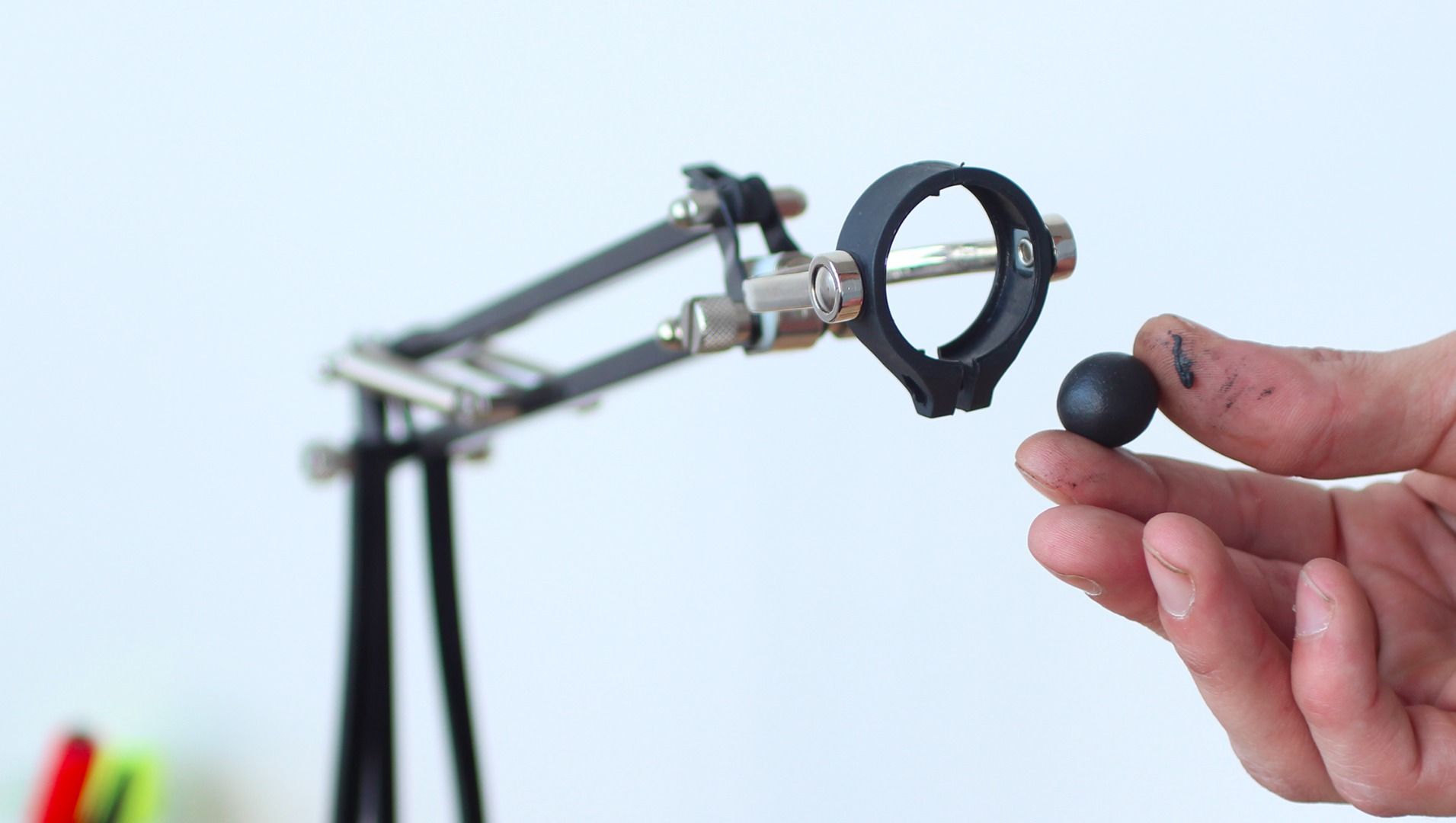 Adjustable Arm Tablet Stand : 8 Steps (with Pictures) - Instructables