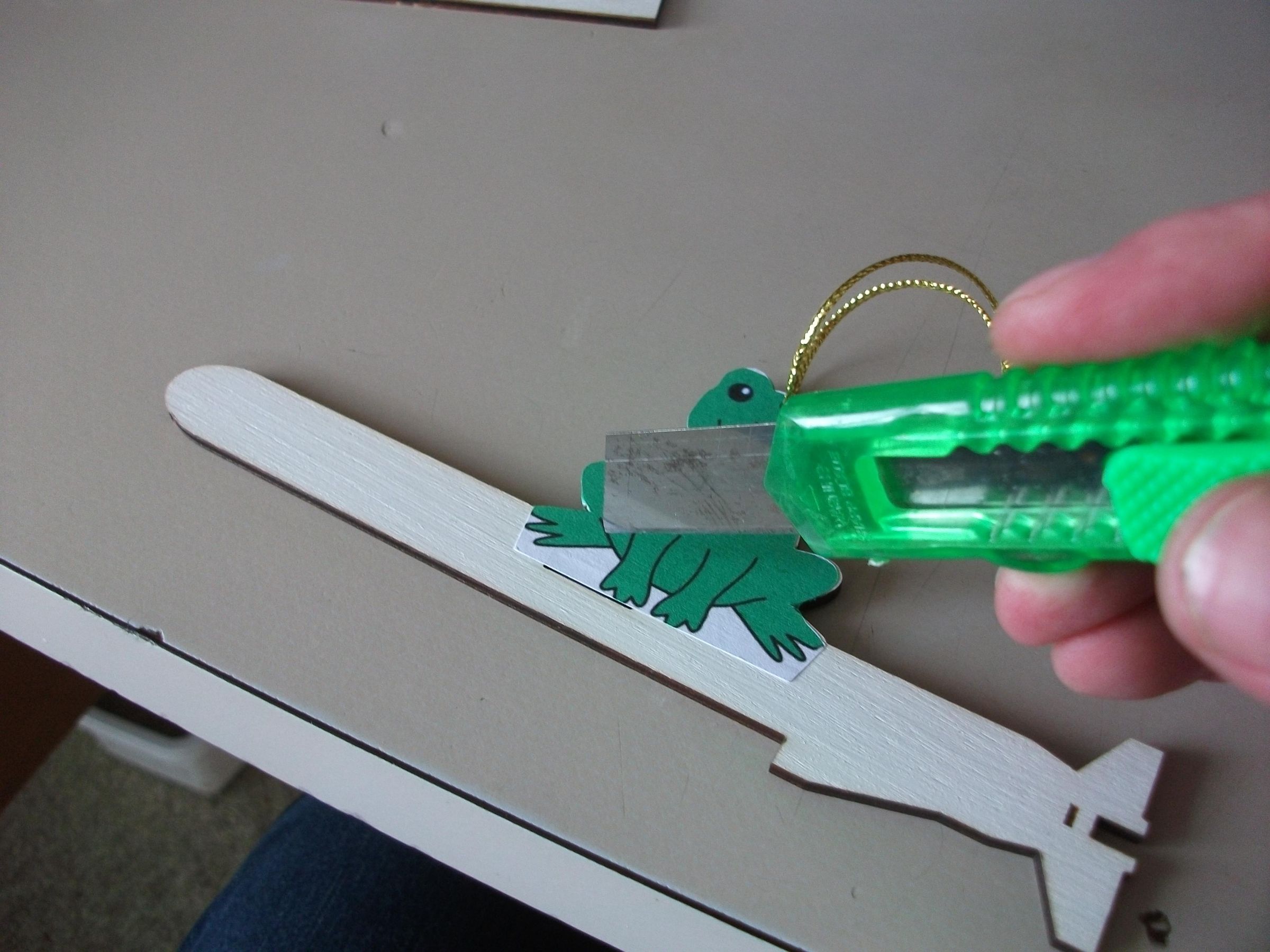 Christmas Missiletoad : 7 Steps - Instructables
