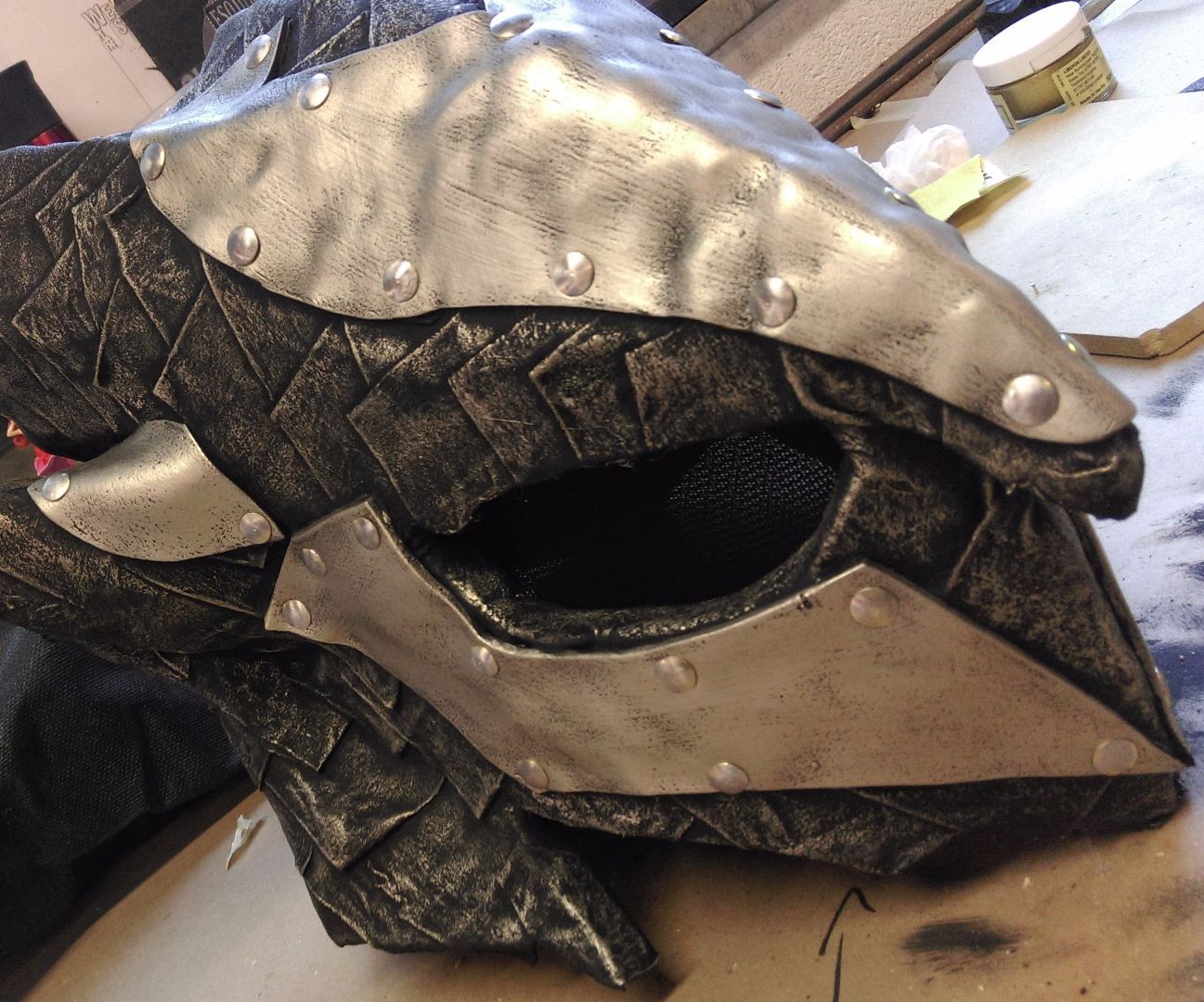 How to Get a Realistic Metal Effect on Your Armour : 5 Steps ...