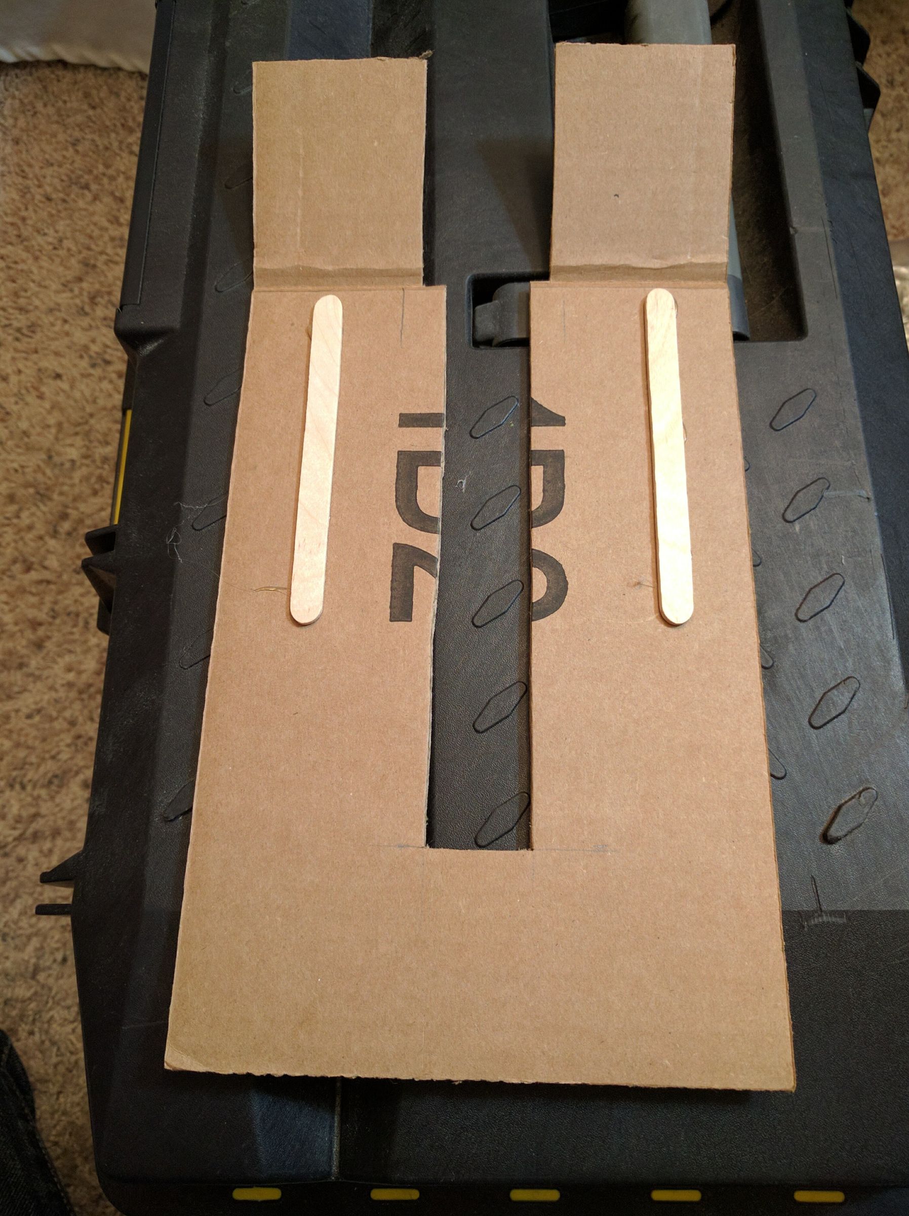 Cardboard Laptop Dock : 4 Steps (with Pictures) - Instructables