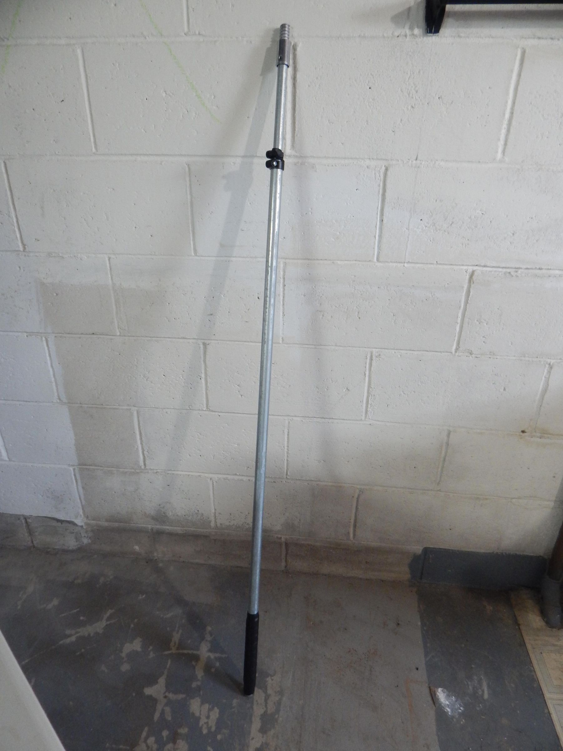 DIY Paint Roller Extension Pole : 5 Steps - Instructables