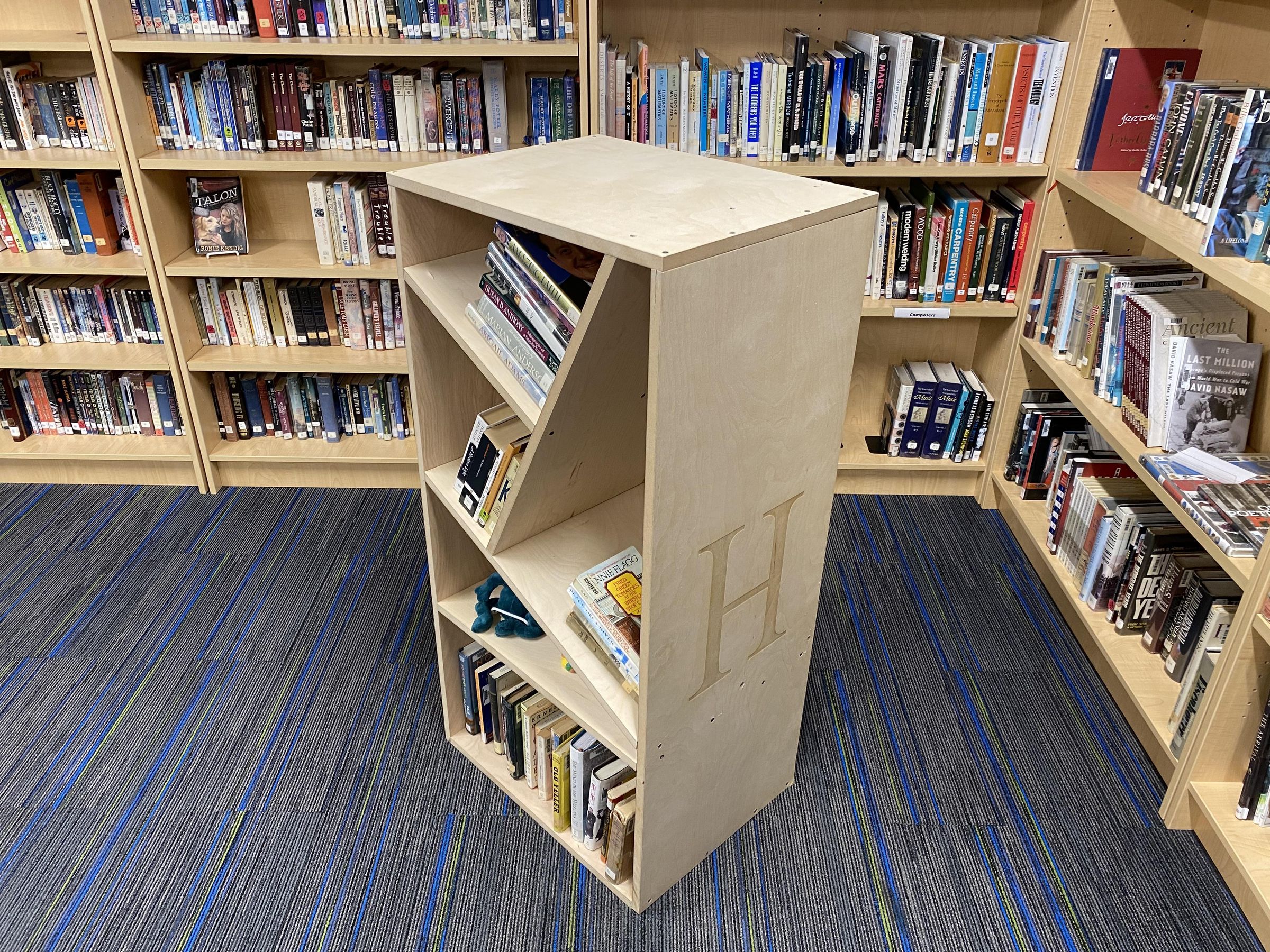 Custom "H" Bookshelf : 6 Steps (with Pictures) - Instructables