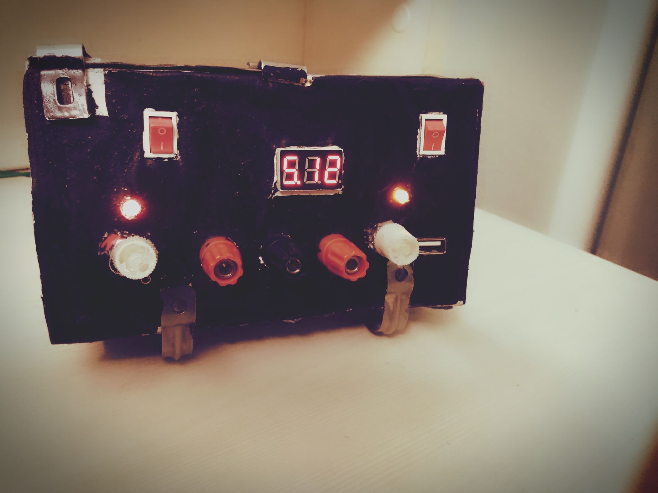 Advanced Adjustable Dual Mode DC Voltage Regulator : 6 Steps ...