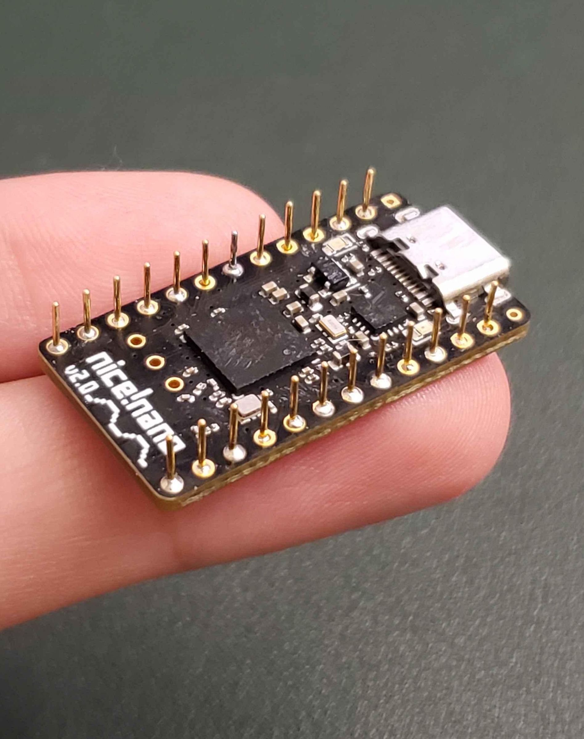 How to Socket a Microcontroller for Repeated Use : 5 Steps - Instructables