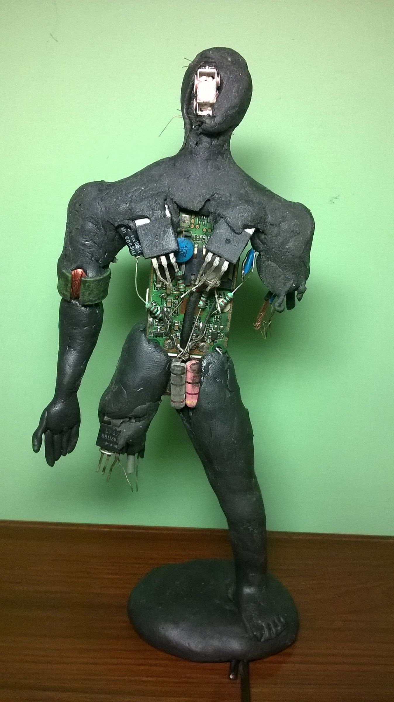 Terminator T-2000 Action Figure : 7 Steps - Instructables