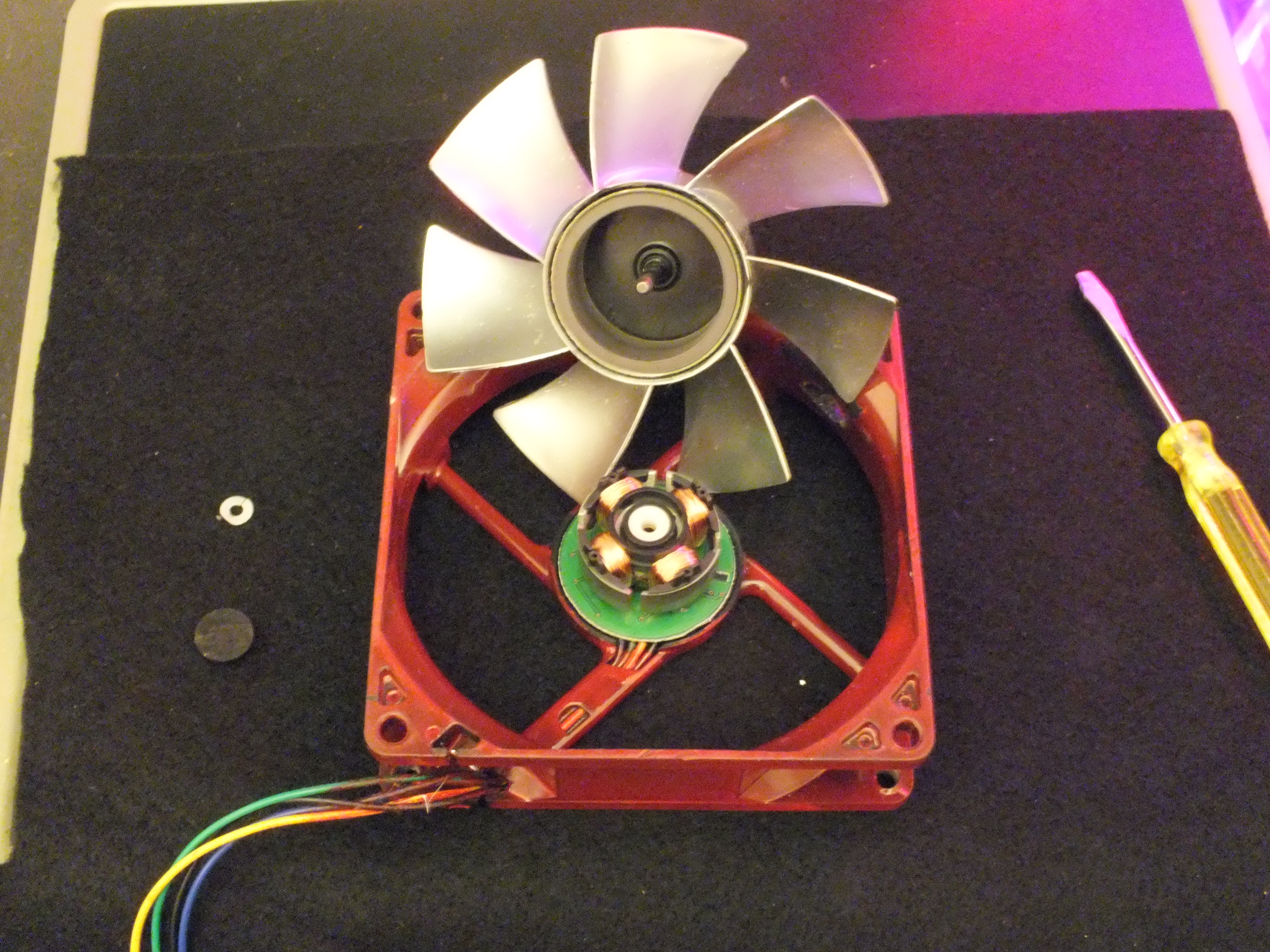 REPAINT a PC FAN (MOD) : 8 Steps - Instructables