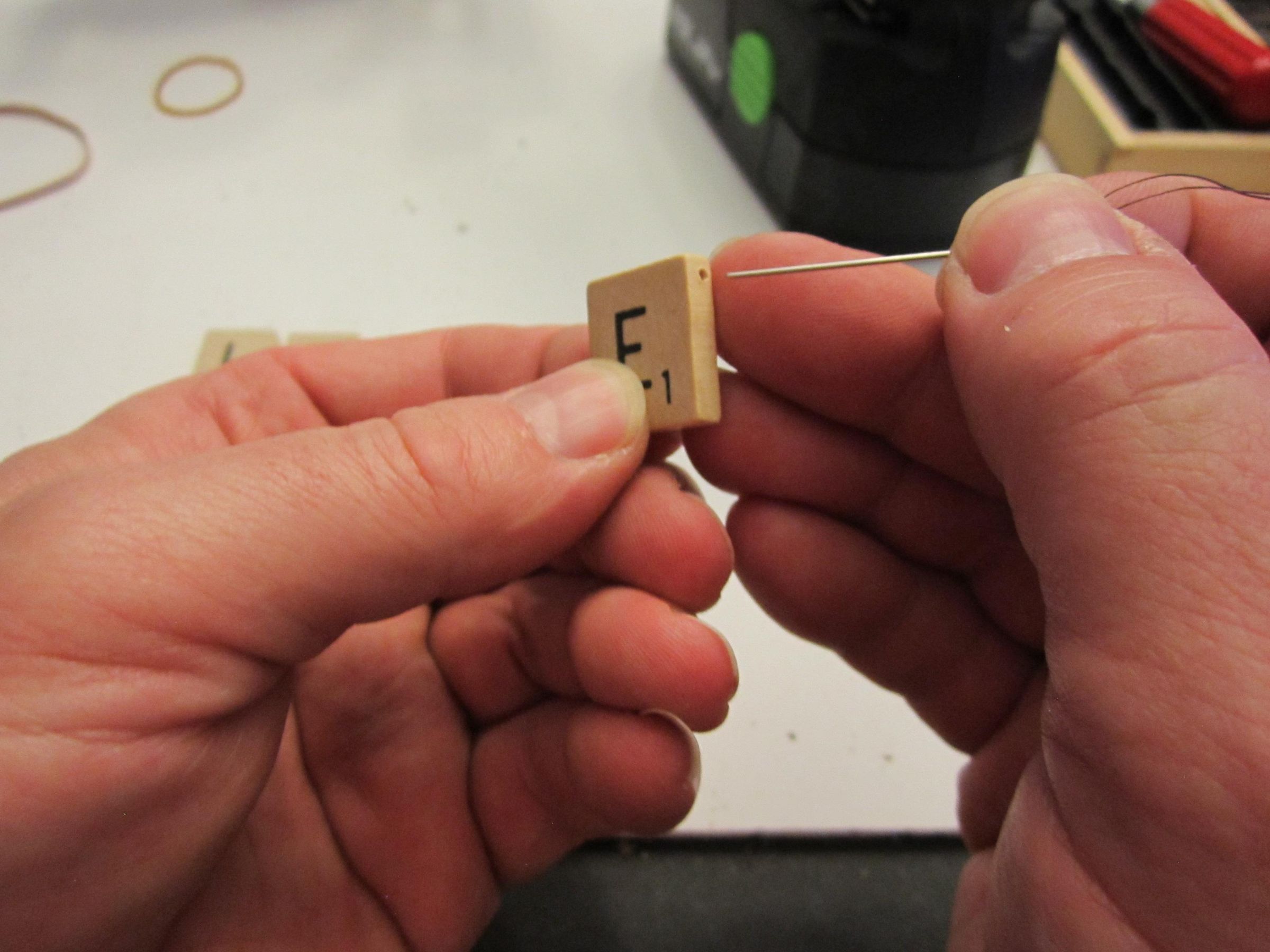 Meet 'OOE' the Scrabble Robot : 6 Steps (with Pictures) - Instructables