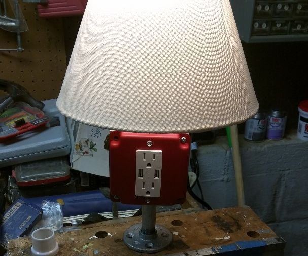 USB Outlet Lamp : 6 Steps (with Pictures) - Instructables