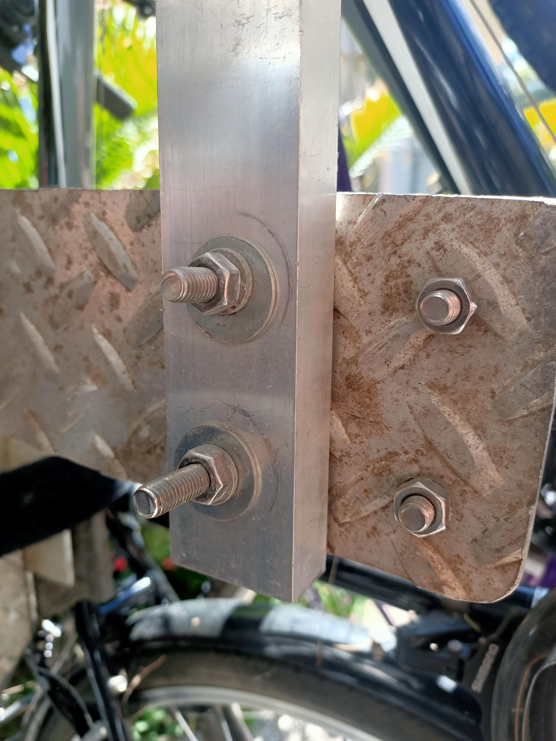 Swing Out Bike Rack - Instructables