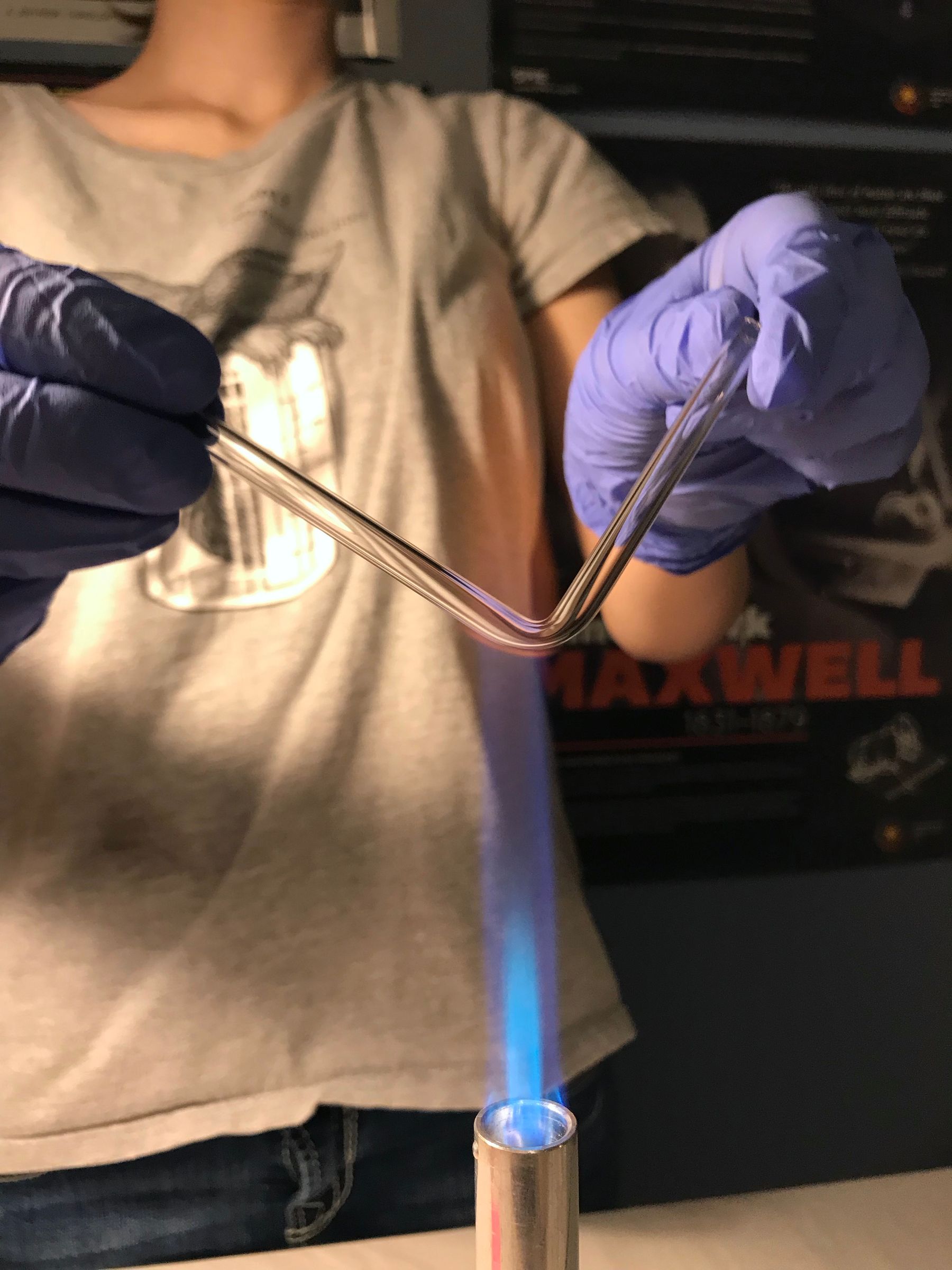 Lab Skills: Working With Glass Tubing : 5 Steps - Instructables