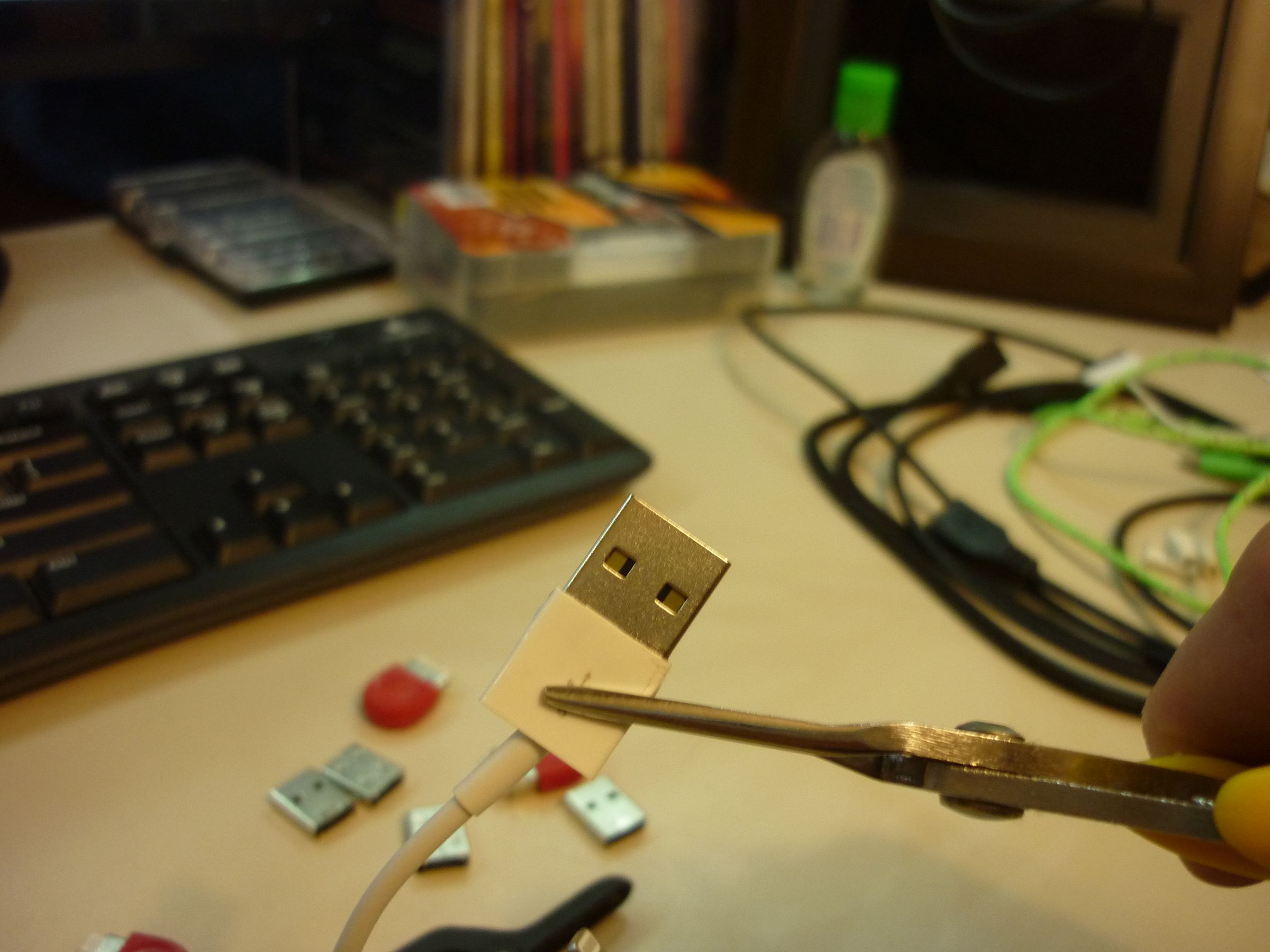 Hide Your Flash Drive in Plain Sight : 5 Steps (with Pictures ...
