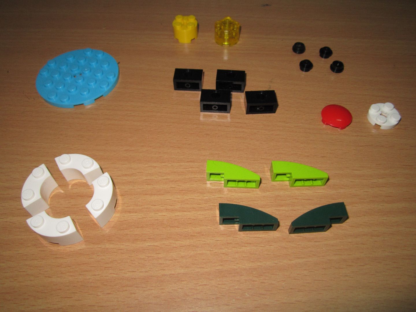 LEGO Beyblade With Ripper : 4 Steps - Instructables
