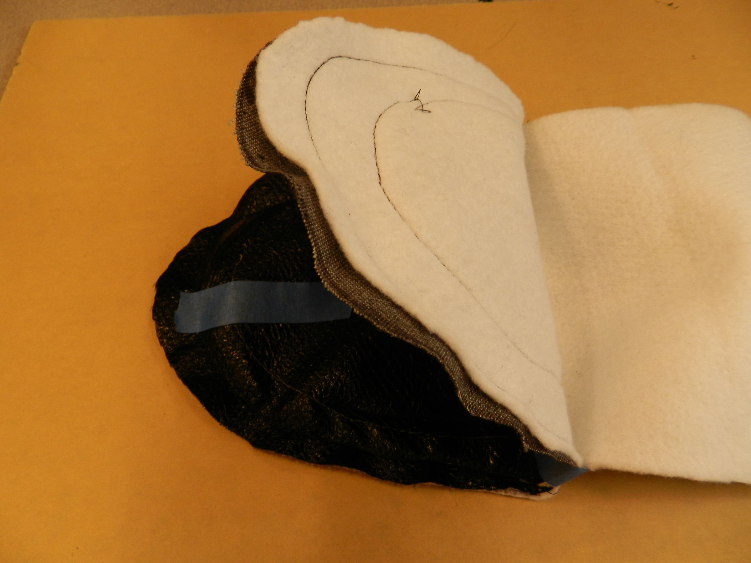 Toothless, the Roaring Plush Puppet : 7 Steps (with Pictures ...