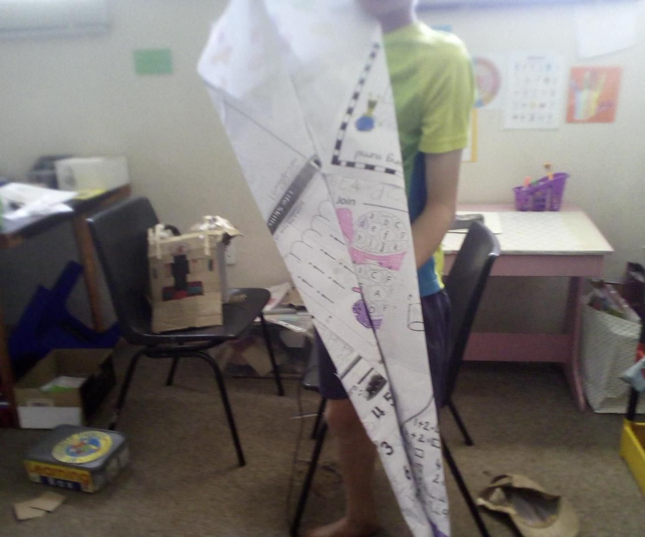 Big Paper Airplane : 3 Steps - Instructables