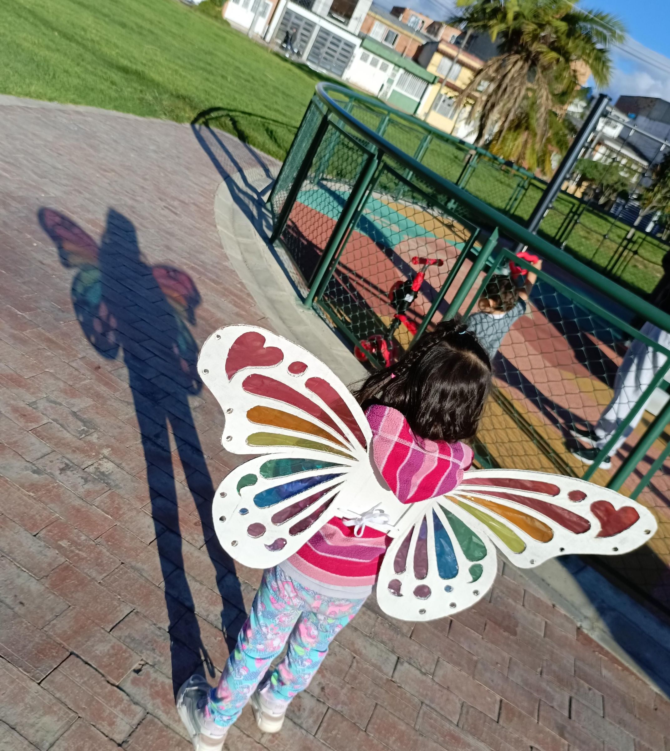 Rainbow Butterfly Wings : 10 Steps (with Pictures) - Instructables