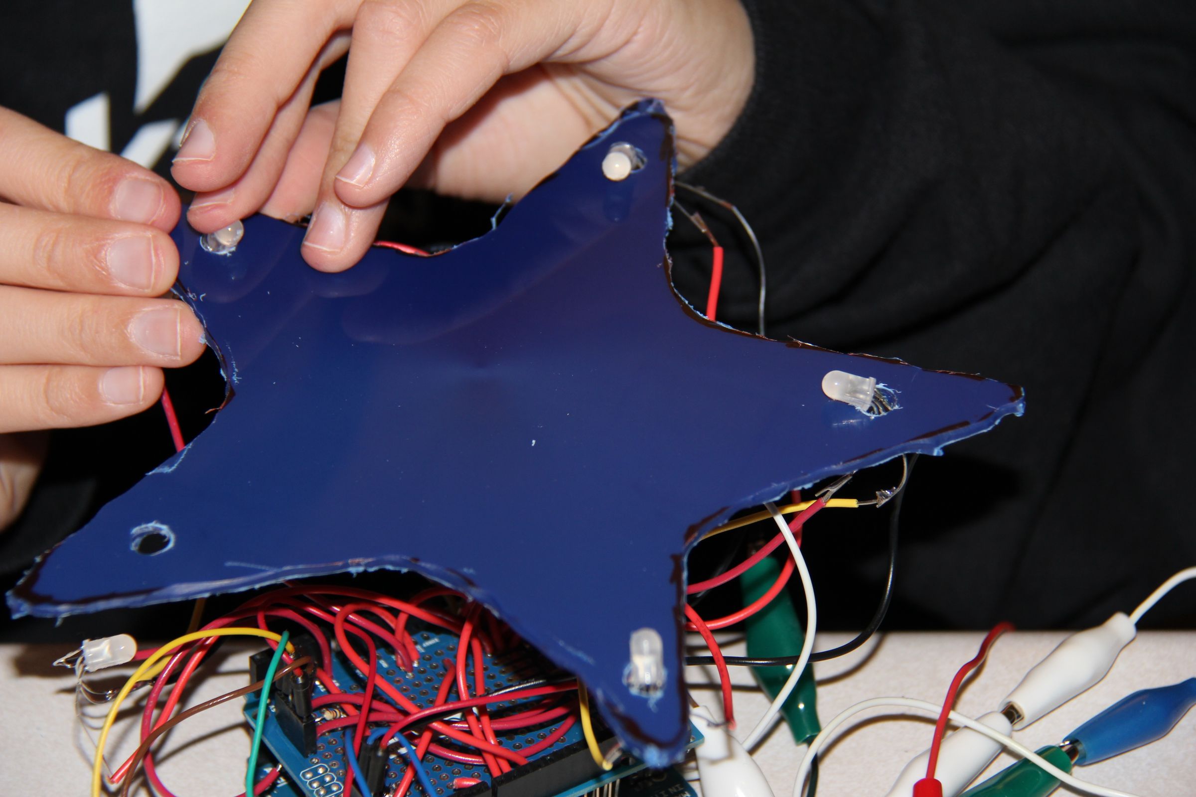 Color Changing Christmas Star : 6 Steps (with Pictures) - Instructables