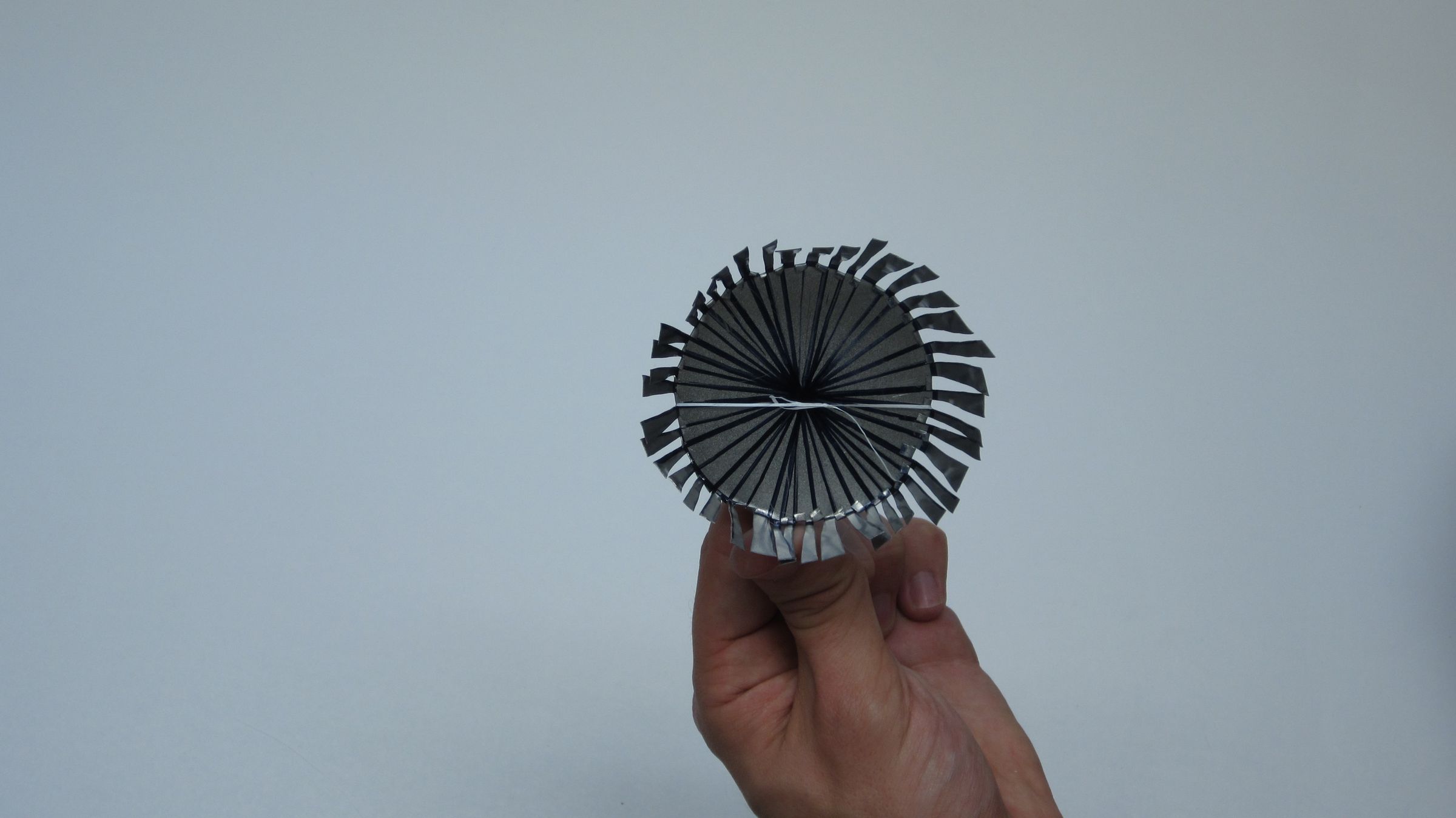 How to Make a Better Pringles Can : 5 Steps (with Pictures) - Instructables