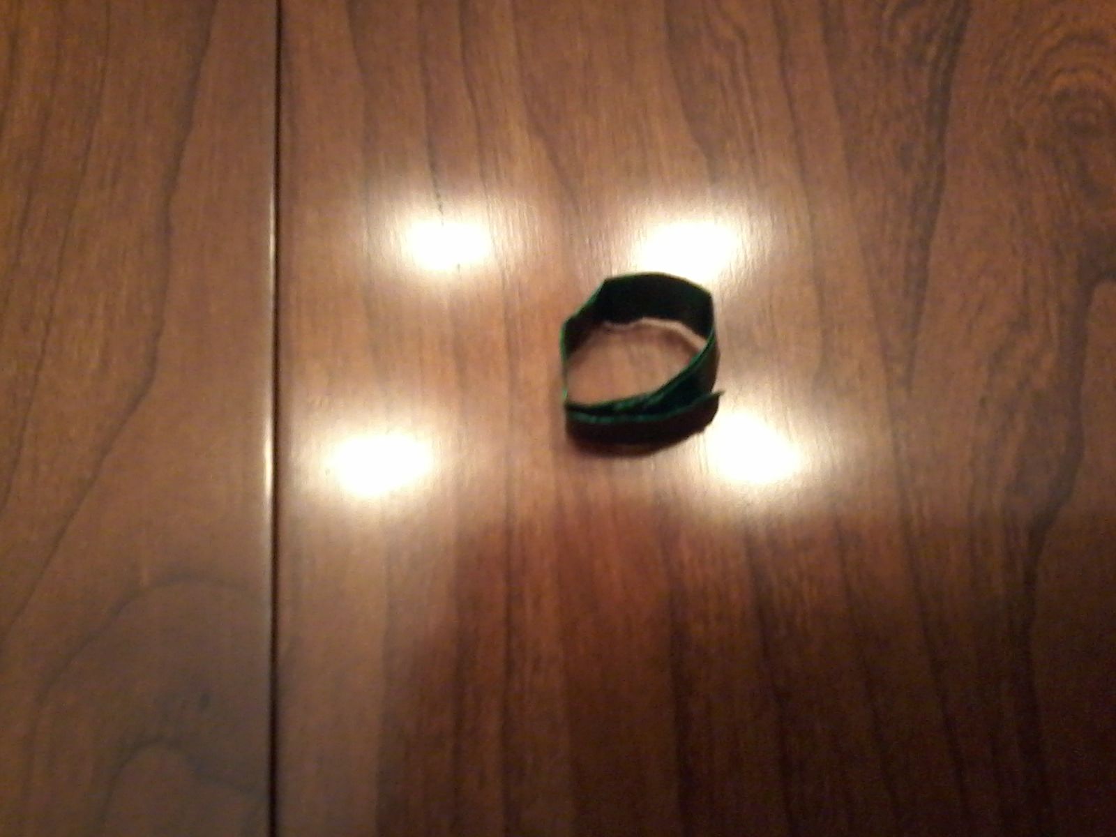 Gum Wrapper Ring : 7 Steps - Instructables