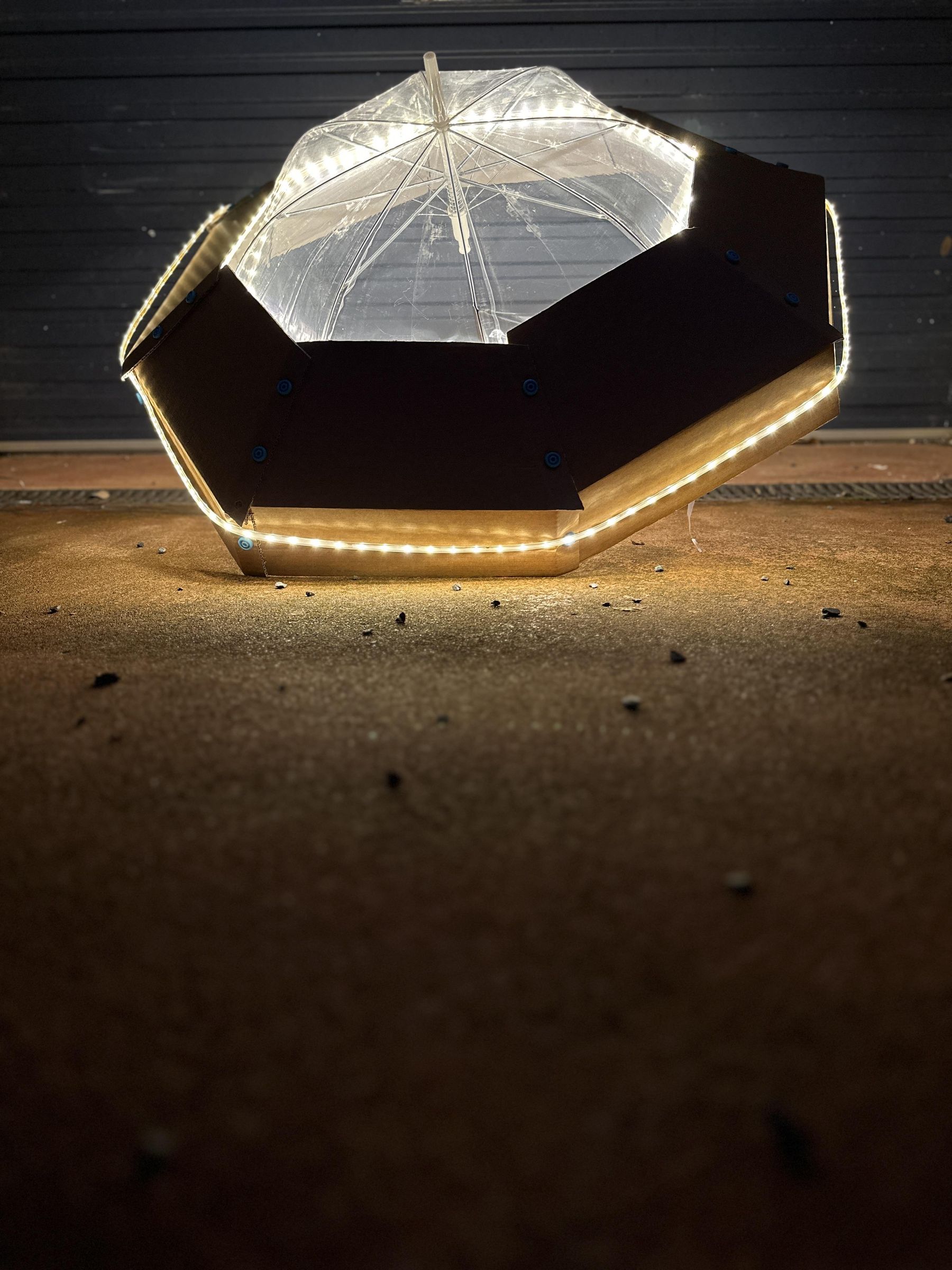 Cardboard UFO Costume : 4 Steps (with Pictures) - Instructables