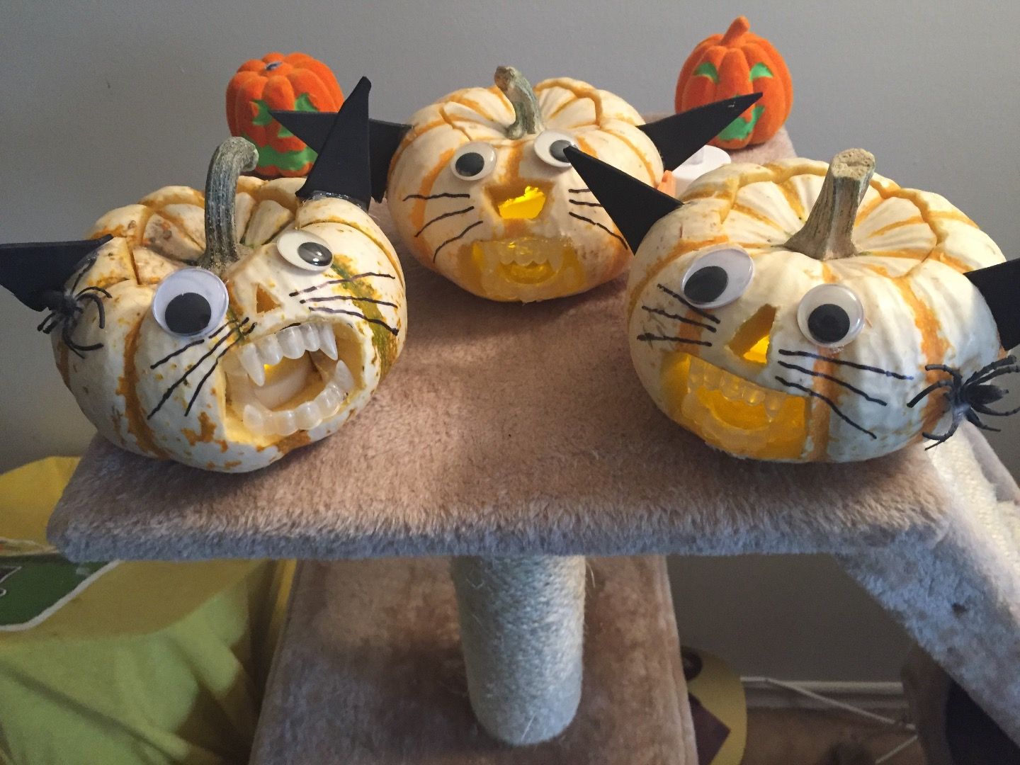 Pumpkin Teeth : 4 Steps (with Pictures) - Instructables