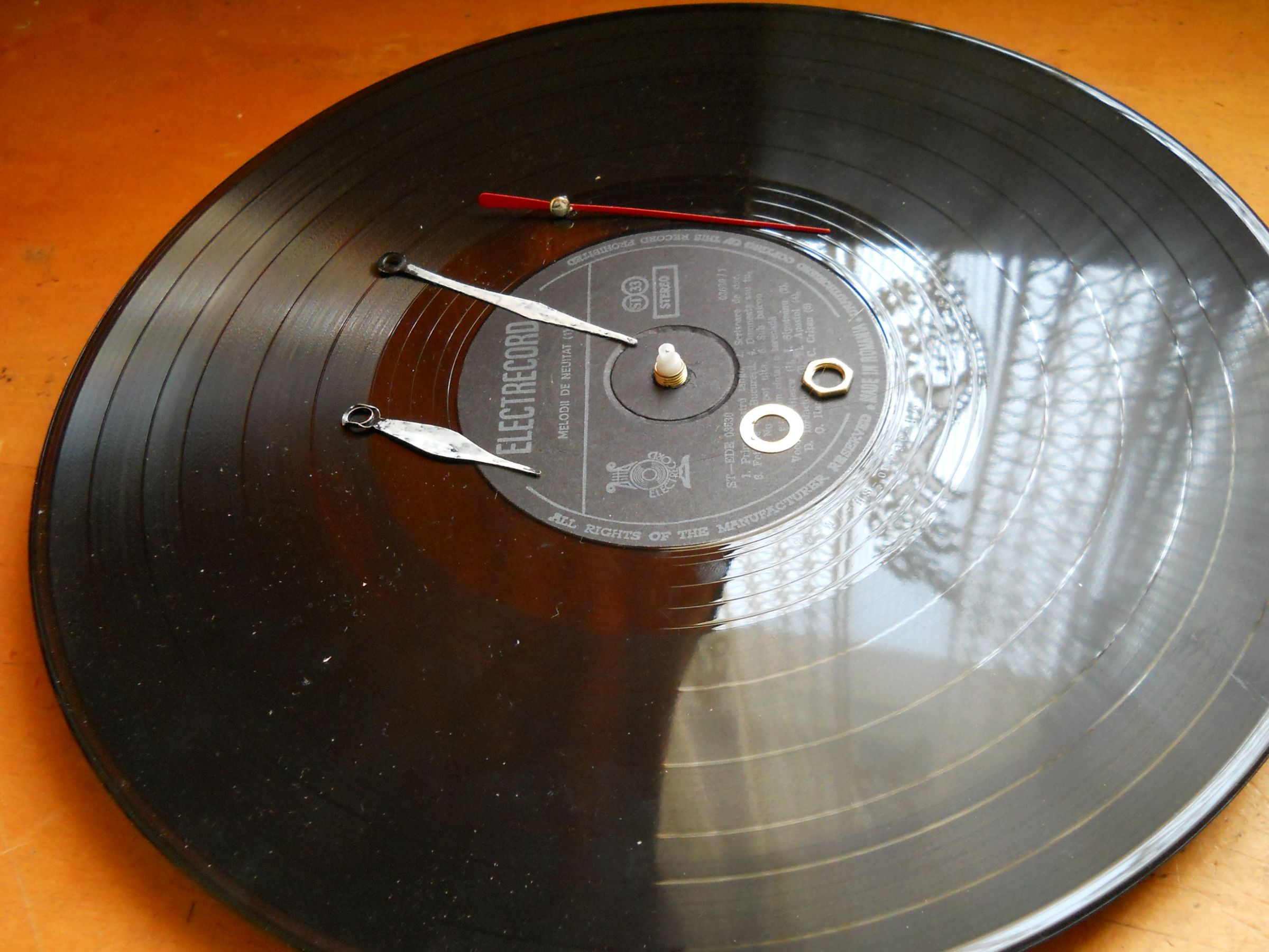 Clock / Disc Vinil - Instructables