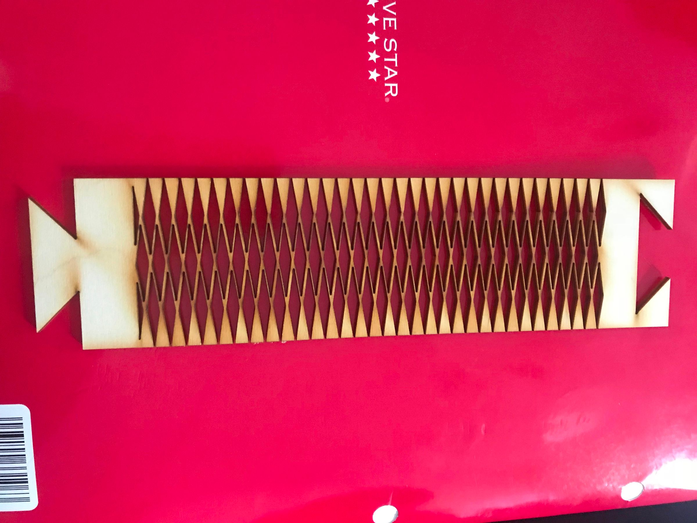 Living Hinge Phone Stand : 4 Steps - Instructables