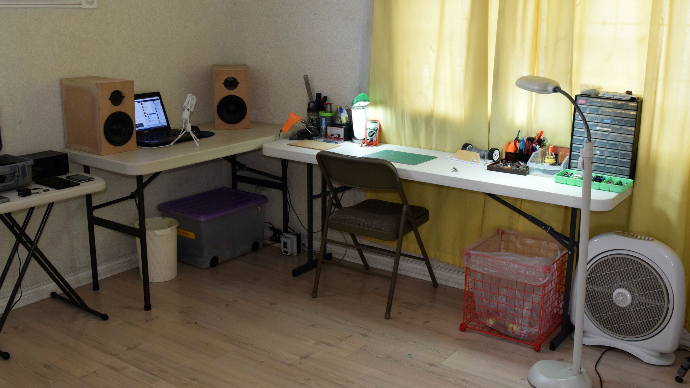 My Workspace 2014 : 24 Steps - Instructables
