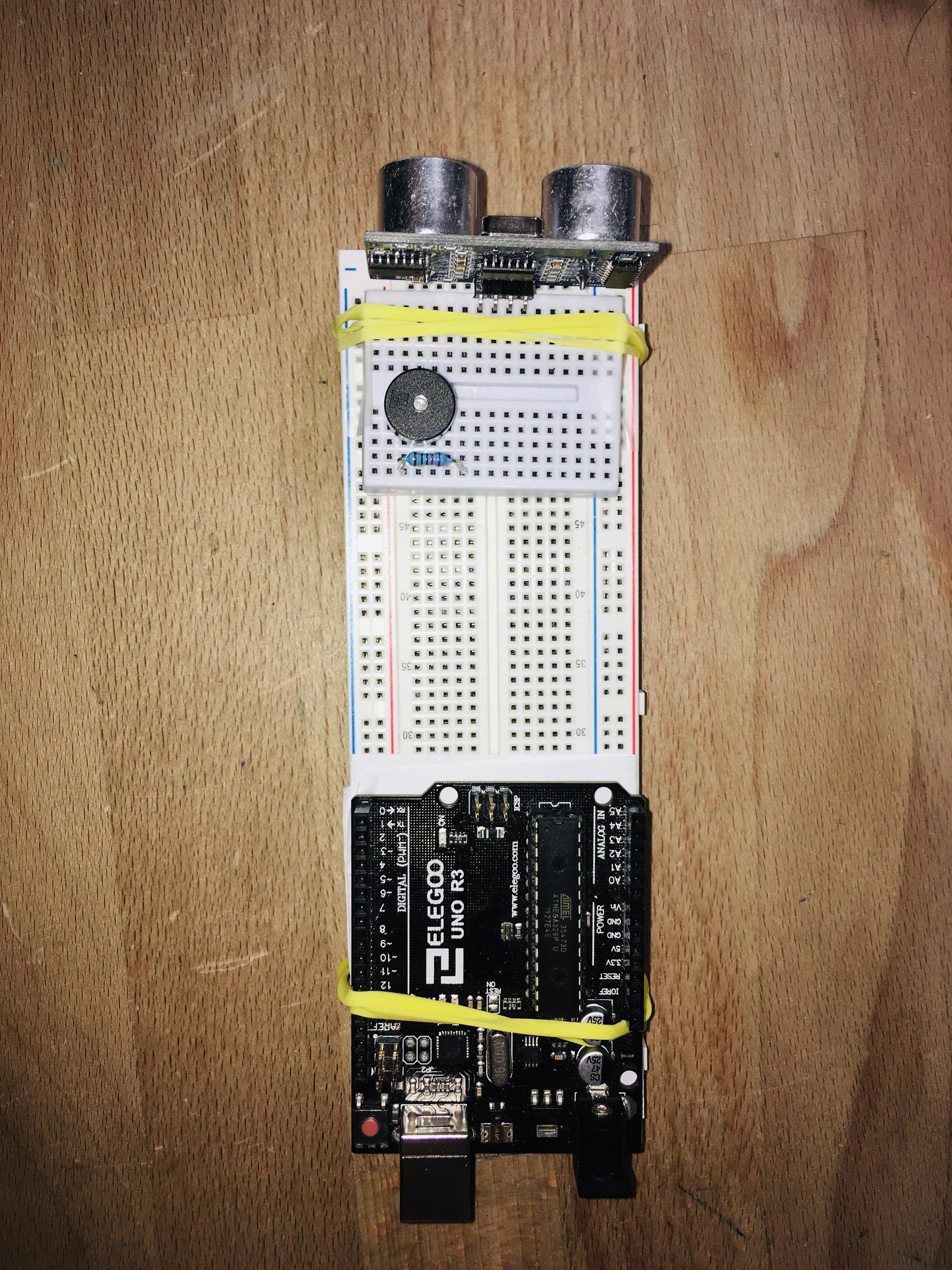 Battery-Powered Ultrasonic Distance Detector for Moving in the Darkness ...