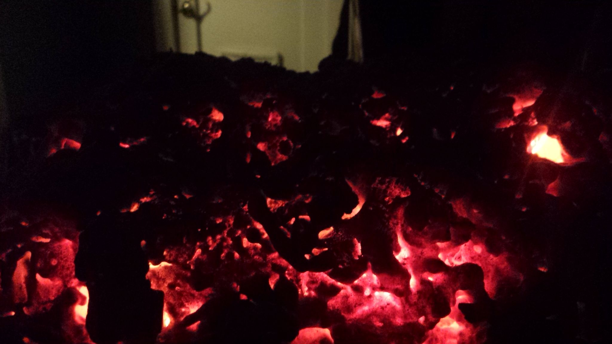 Burning Embers Halloween Prop : 8 Steps (with Pictures) - Instructables