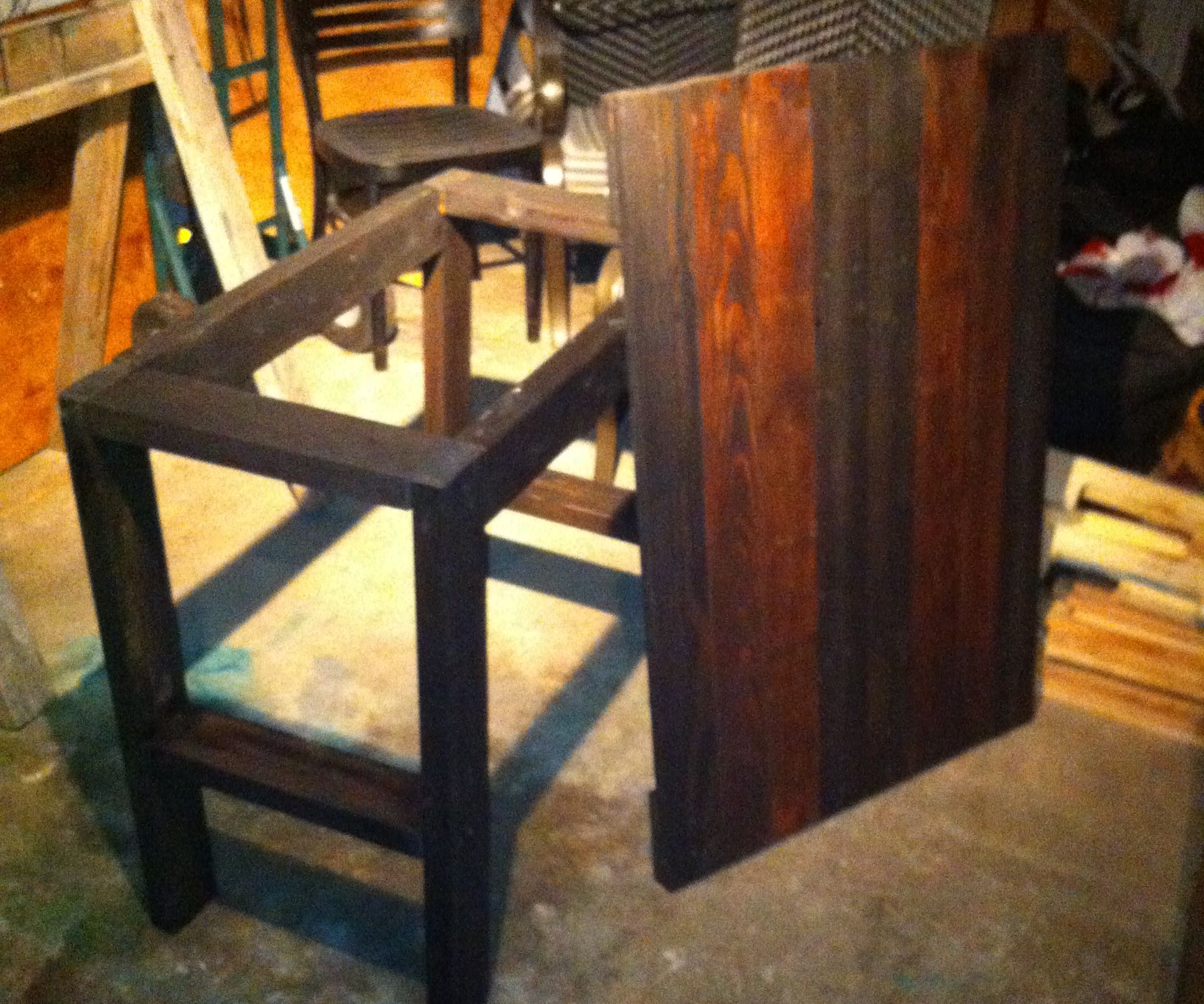 Desk With Removable Top : 8 Steps - Instructables