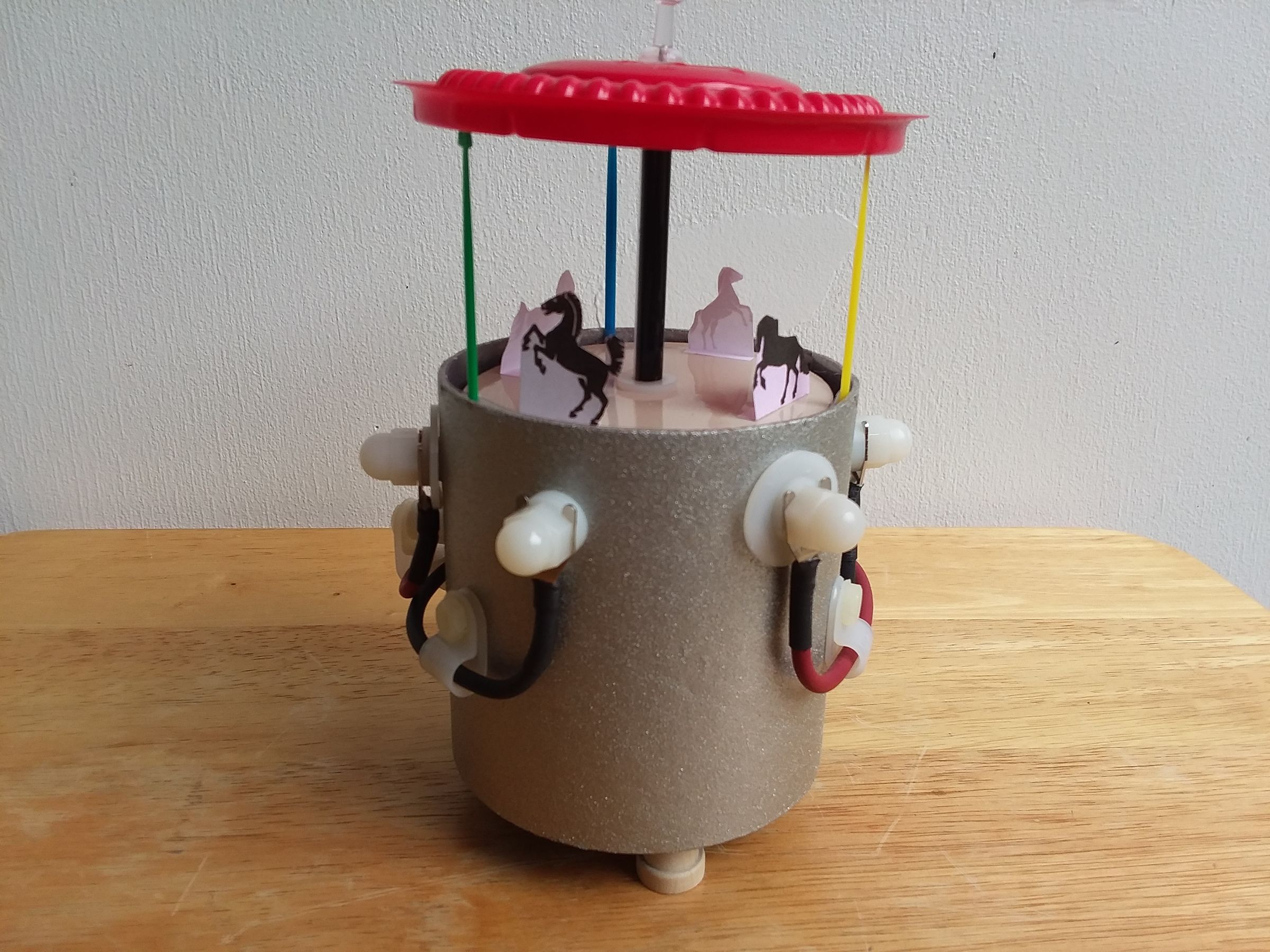 Electrostatic Carousel Made From Recyclables : 16 Steps - Instructables