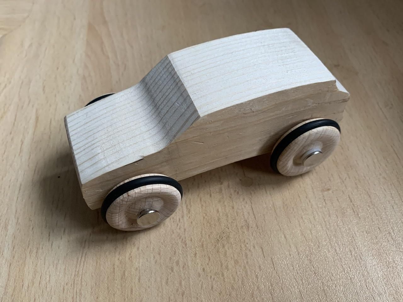Simple Wooden Classic Cars. : 8 Steps (with Pictures) - Instructables