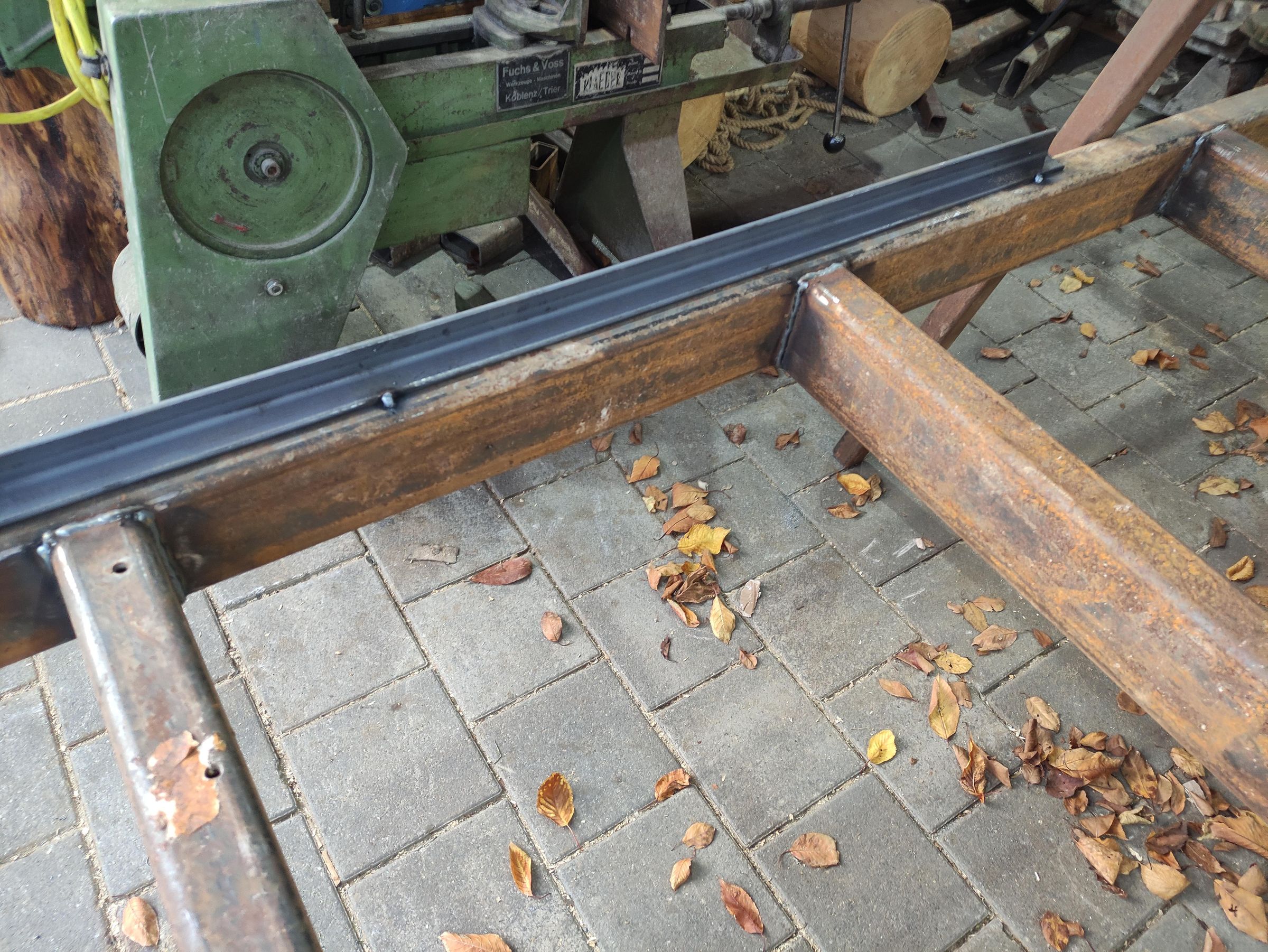 Mobile Sawmill : 8 Steps - Instructables