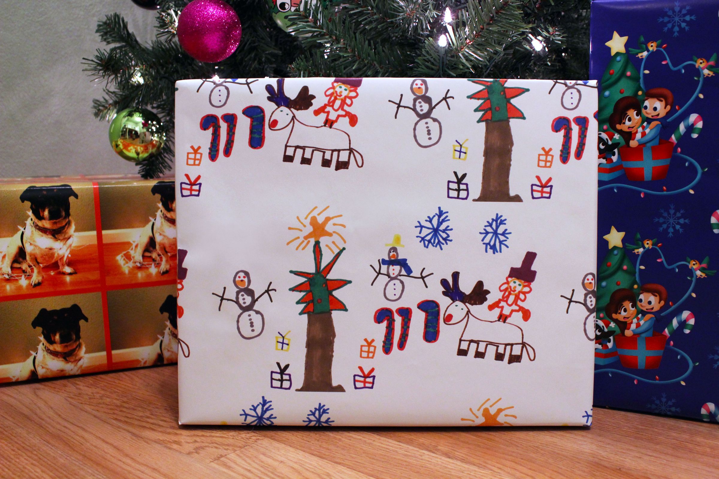 Creating Custom Gift Wrap : 4 Steps (with Pictures) - Instructables