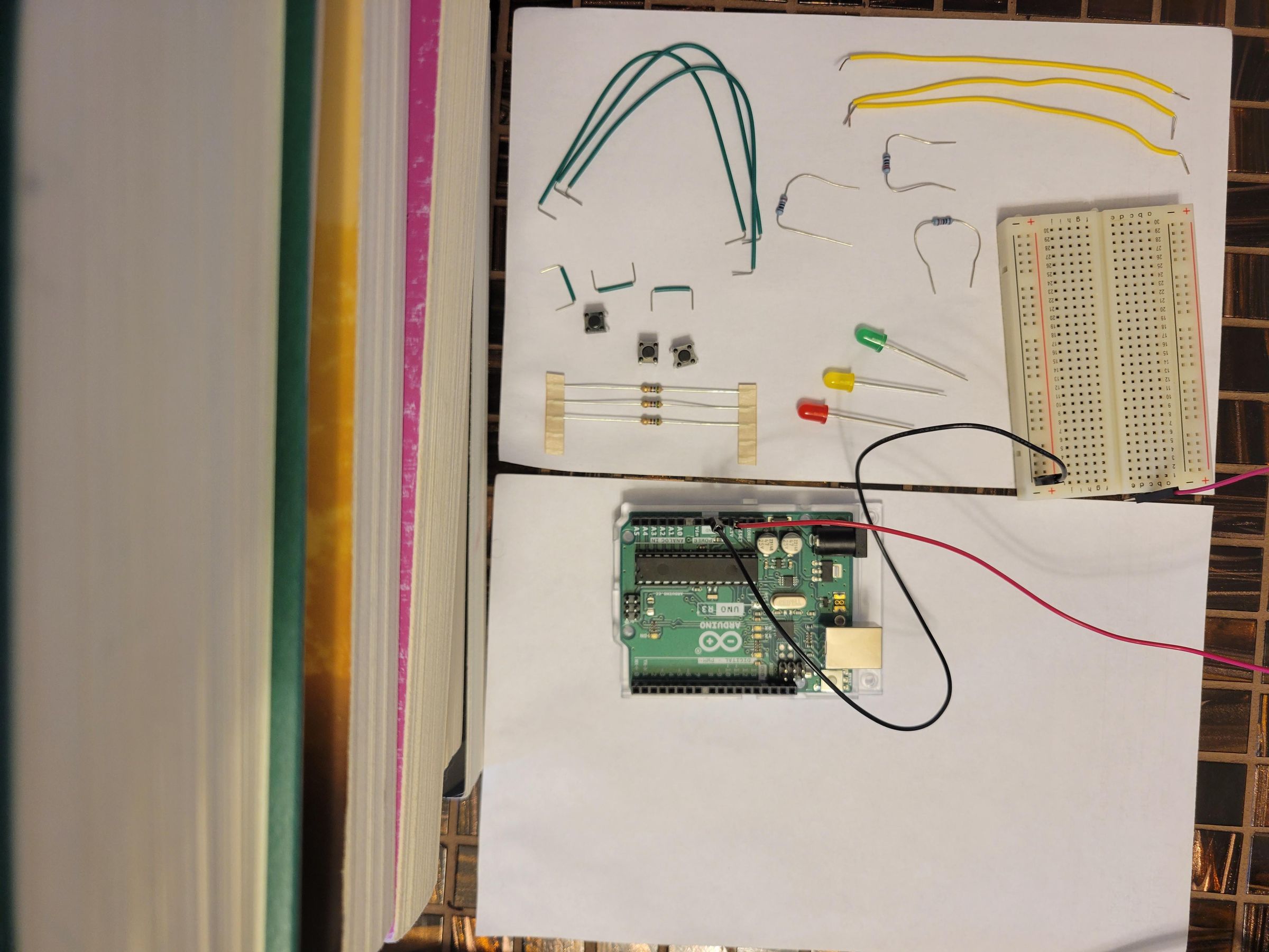 Stop Light Ardunio : 19 Steps - Instructables