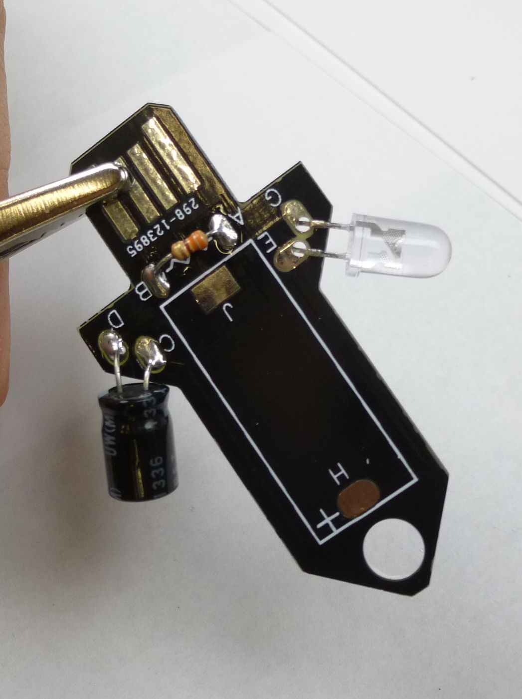 Rocket Kit - Beginner Solar Powered + LED : 10 Steps (with Pictures ...