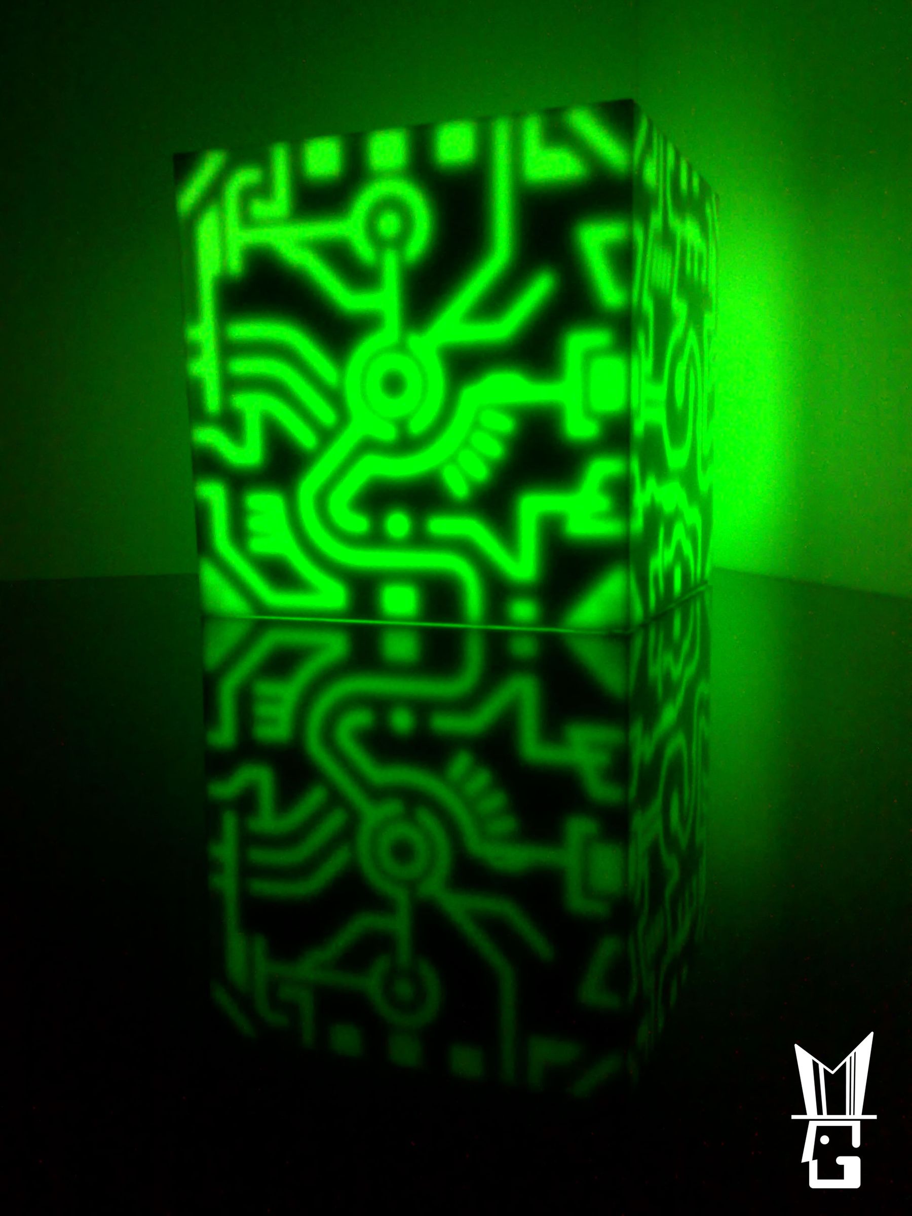 How to Make a TRON Style Lamp: the MADYLIGHT : 18 Steps (with Pictures ...