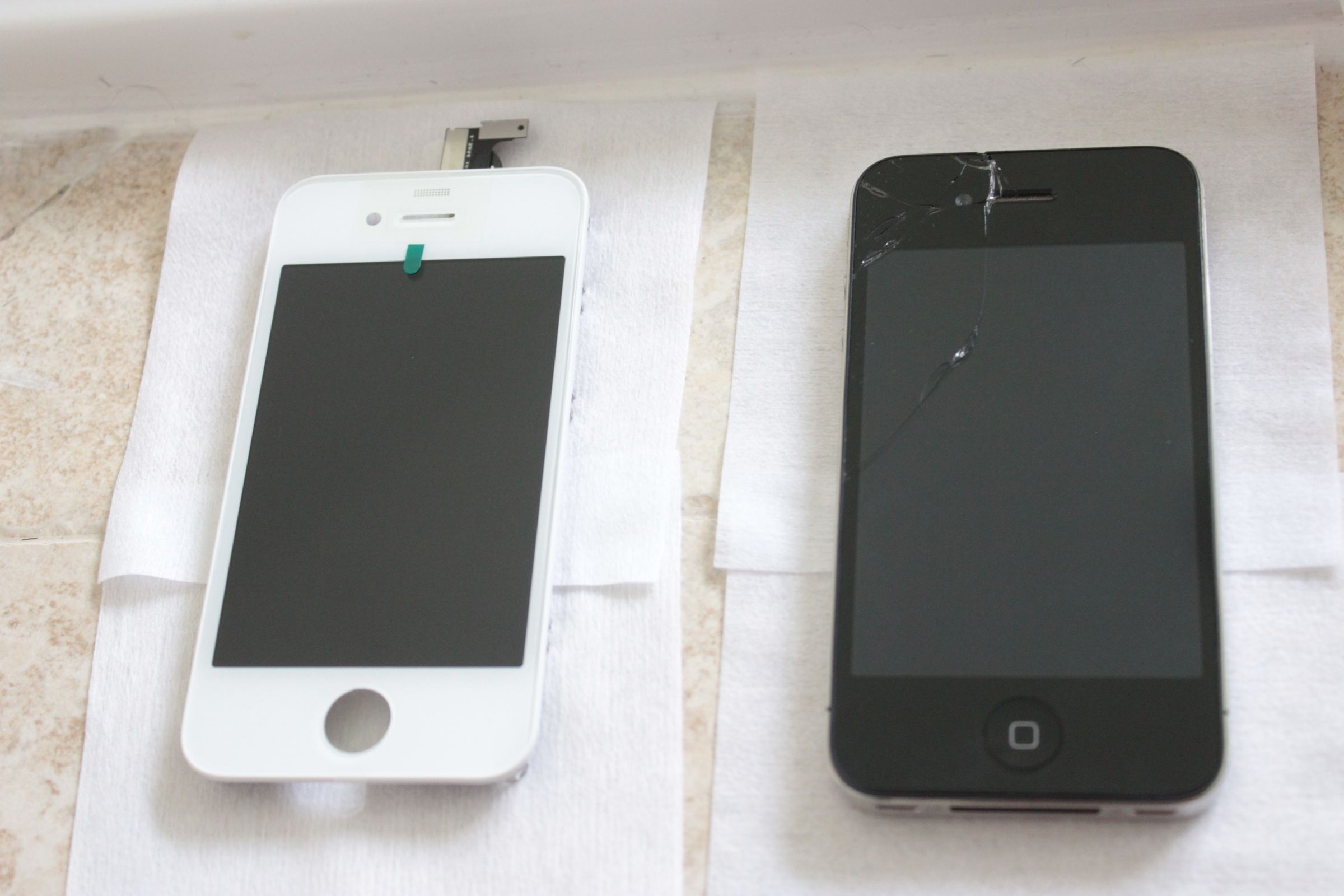 Guide to IPhone 4 Screen Replacement : 17 Steps (with Pictures ...