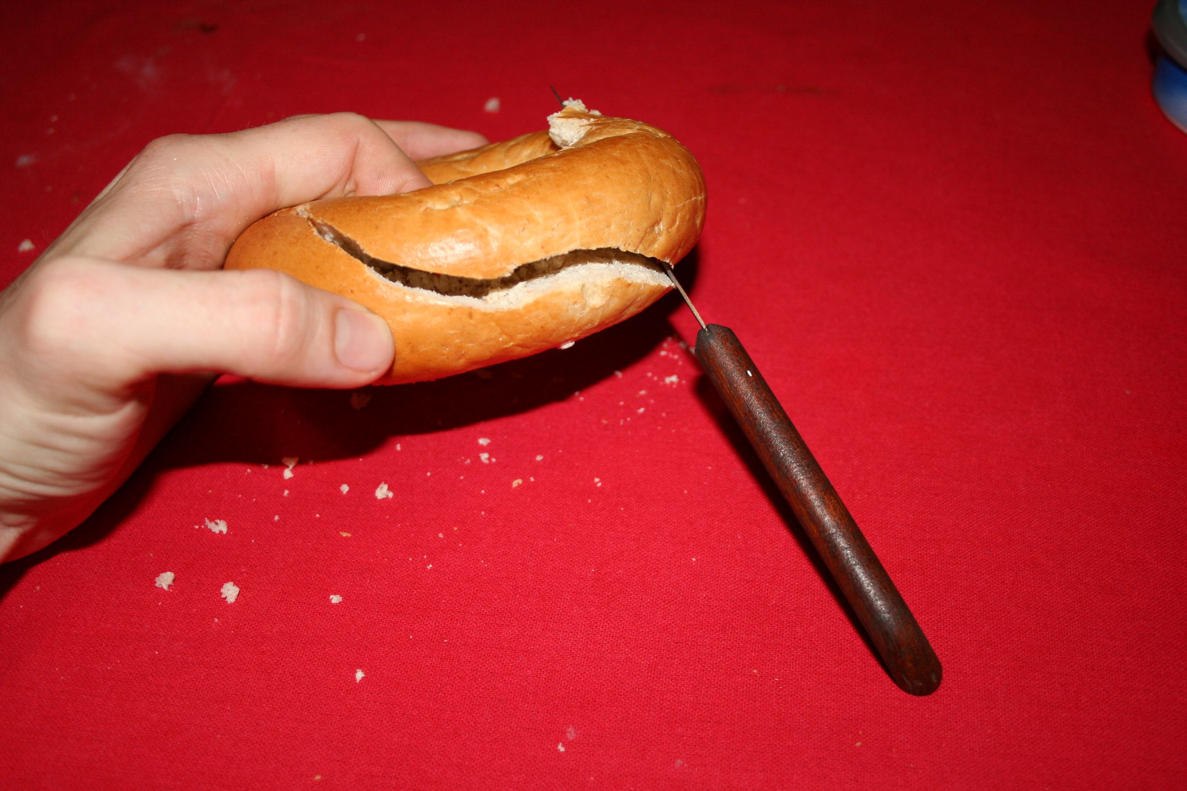Mobius Interlocking Bagels : 4 Steps - Instructables