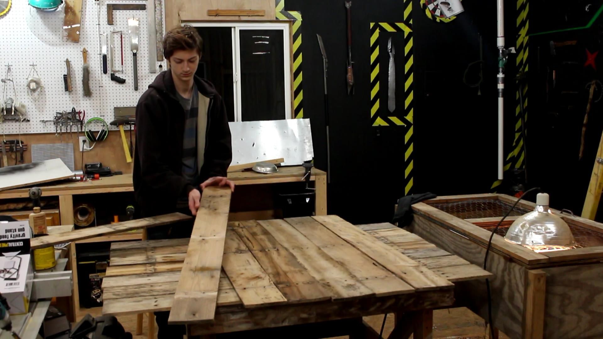 Pallet Wood Viking Shield (Make It Medieval-Ish) : 22 Steps (with ...