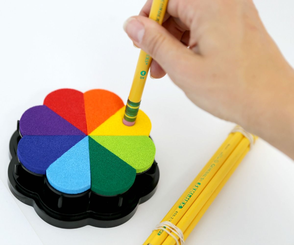 10 Unusual Uses for Pencils : 11 Steps (with Pictures) - Instructables