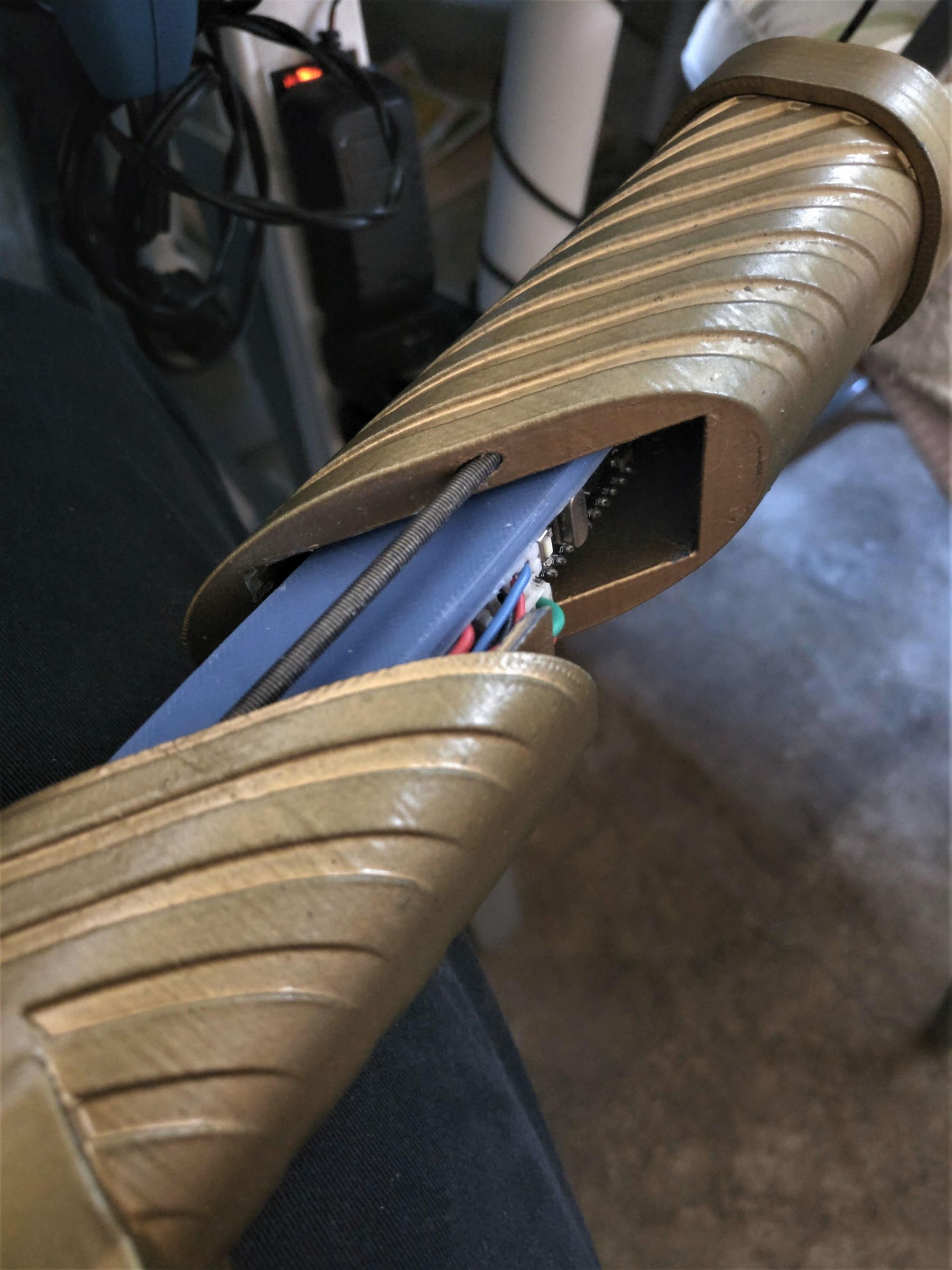 Neopixel RGB LED Sword Prop : 33 Steps (with Pictures) - Instructables