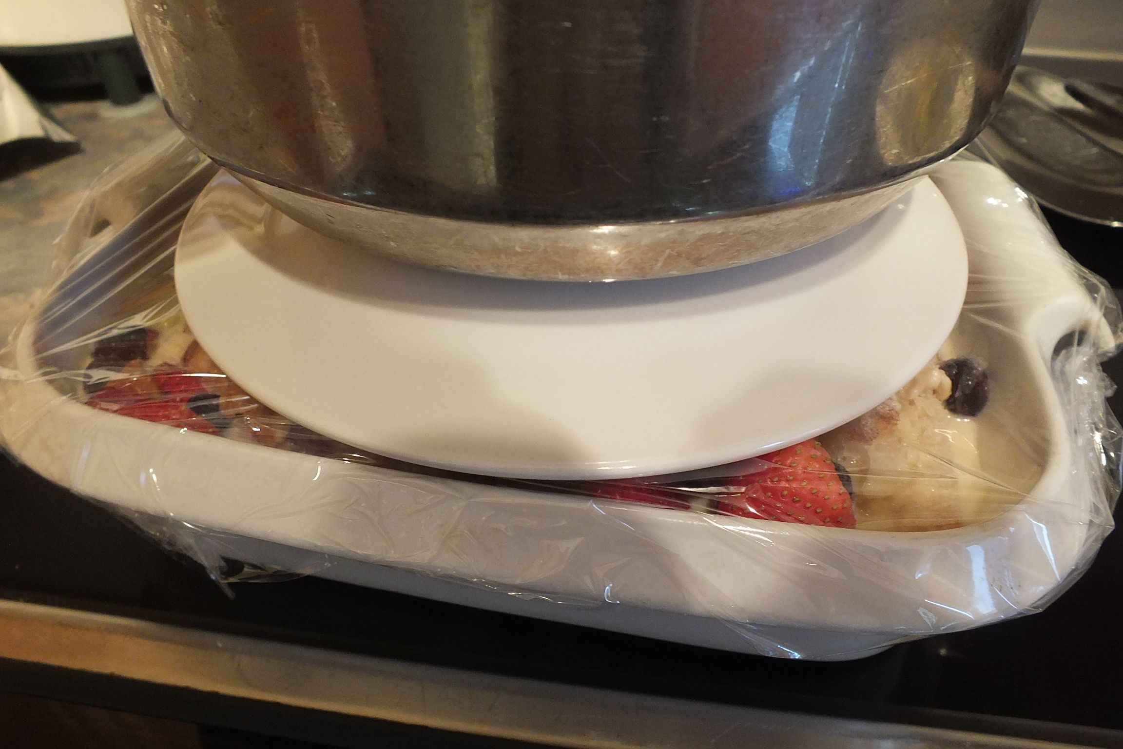 White Chocolate Mallow Berry Bread Pudding : 4 Steps (with Pictures ...