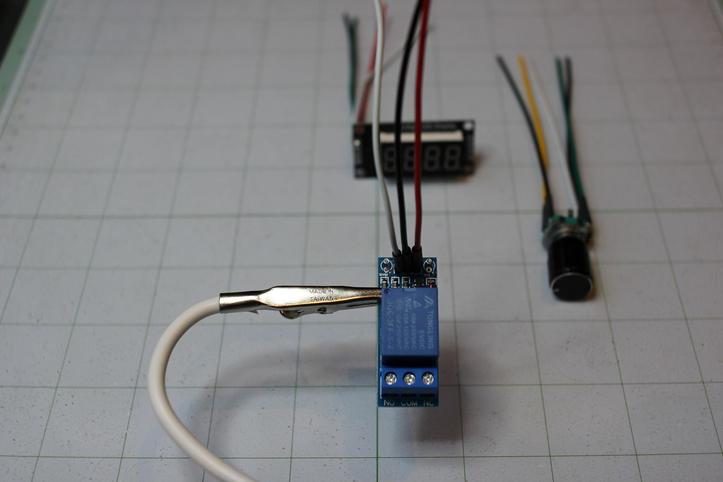 Adjustable Thermostatic Relay (using Arduino Nano) : 8 Steps (with Pictures) - Instructables