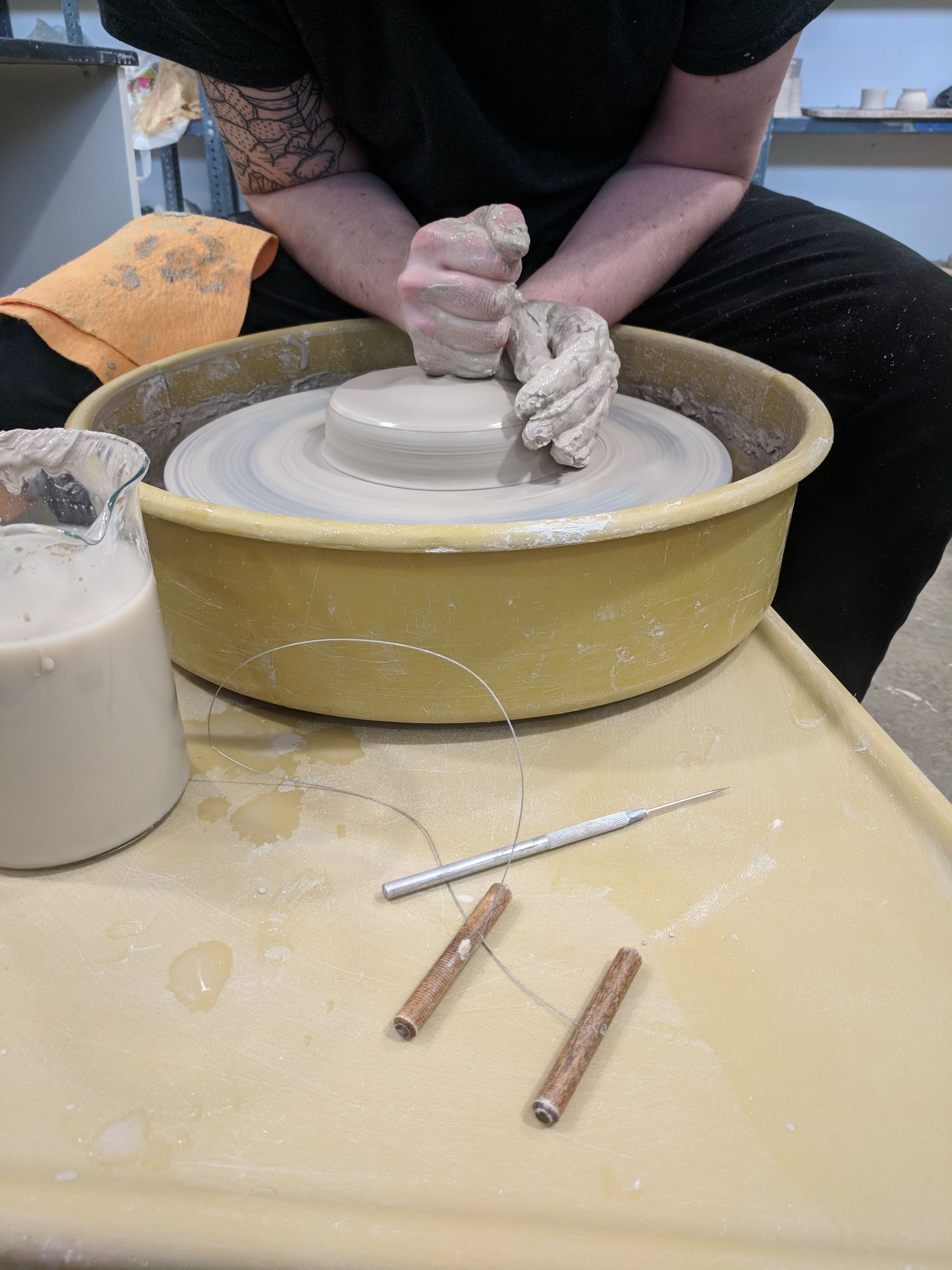 Throwing a Clay Cylinder on the Potters Wheel : 22 Steps (with Pictures ...