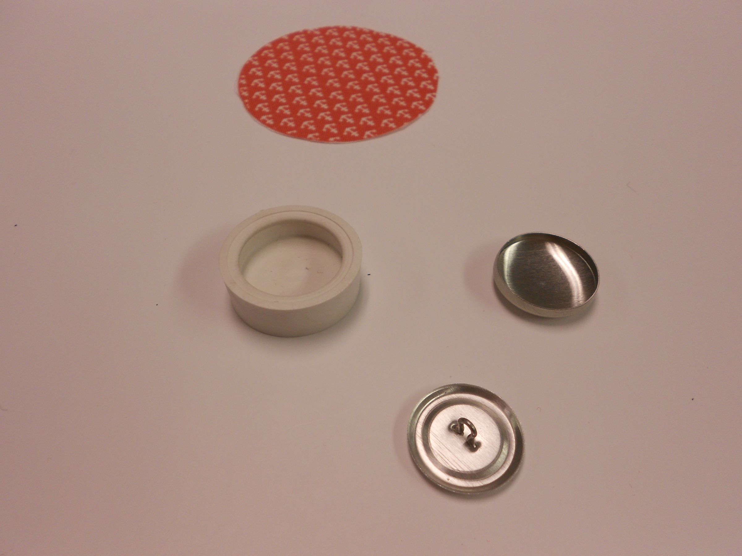 How to Make Fabric Buttons : 3 Steps (with Pictures) - Instructables