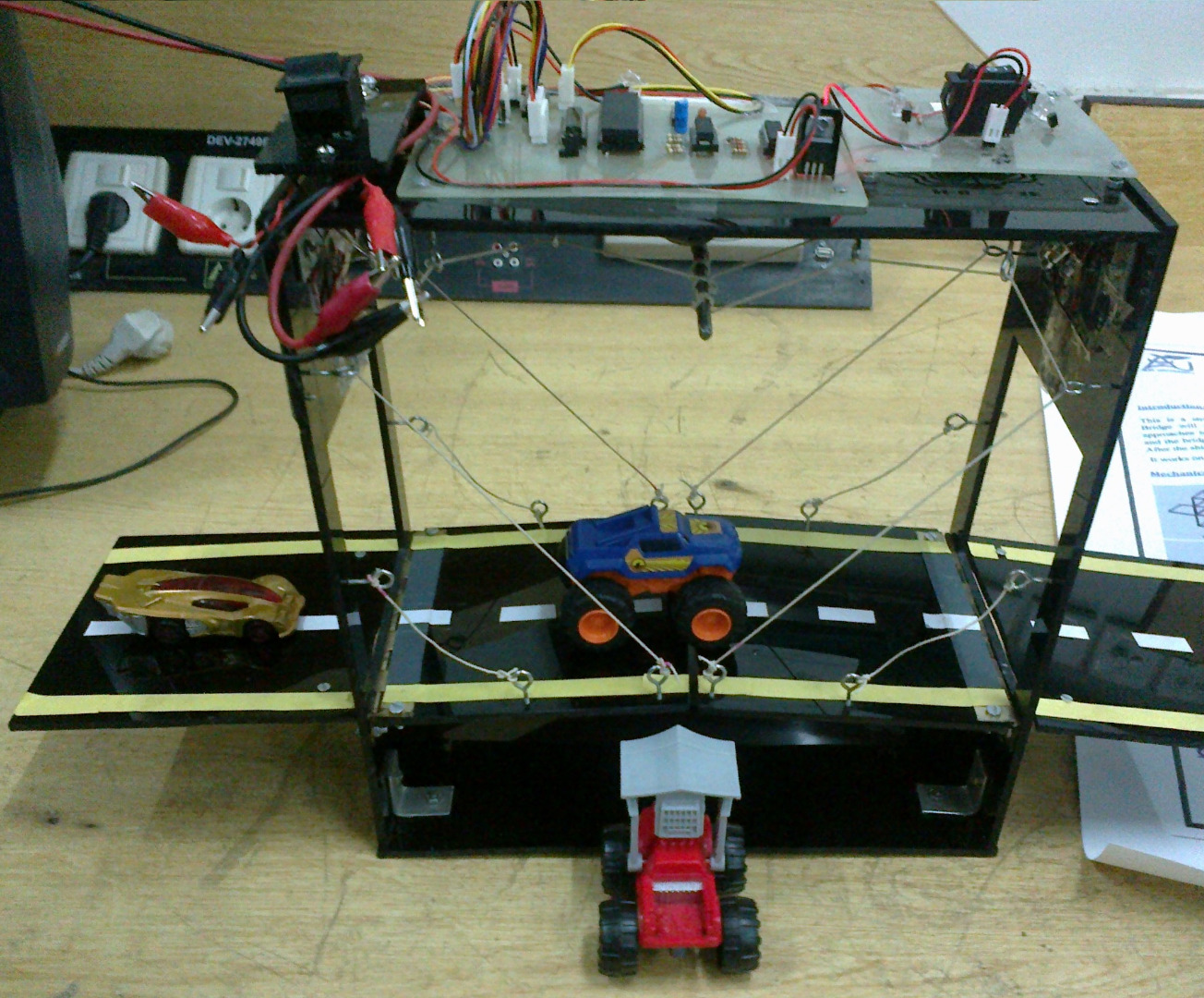Automatic London Bascule Bridge (Arduino Based Student Project) : 5 ...