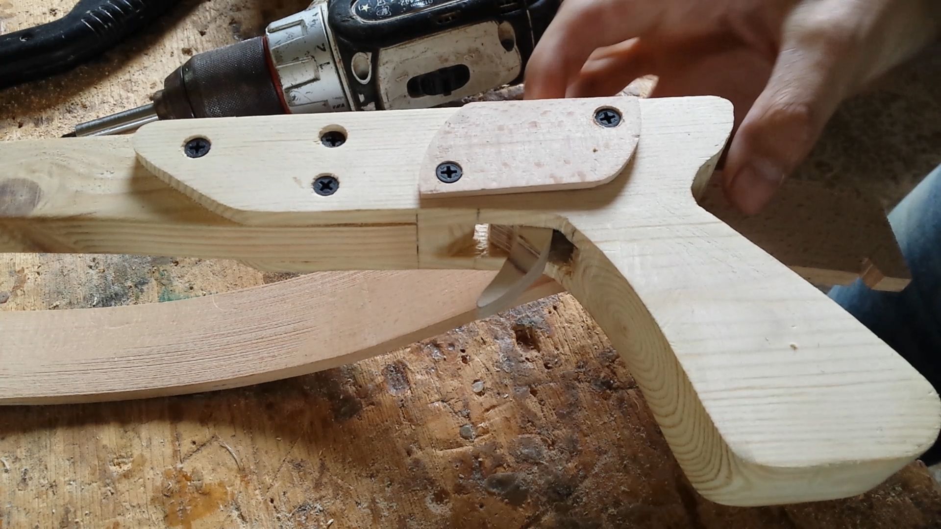 Making a Folding Crossbow : 11 Steps (with Pictures) - Instructables