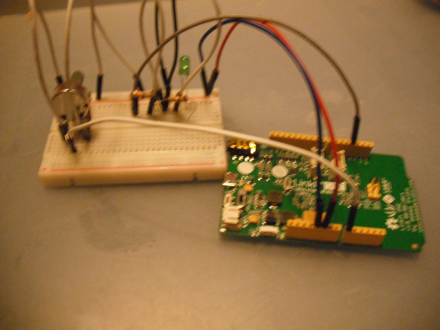 Analog Interface (Linkit ONE) : 3 Steps - Instructables