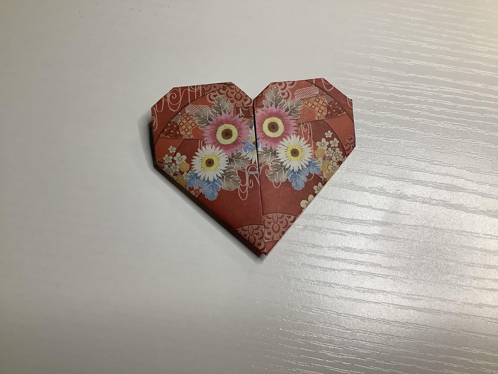 Easy Origami Heart : 13 Steps (with Pictures) - Instructables